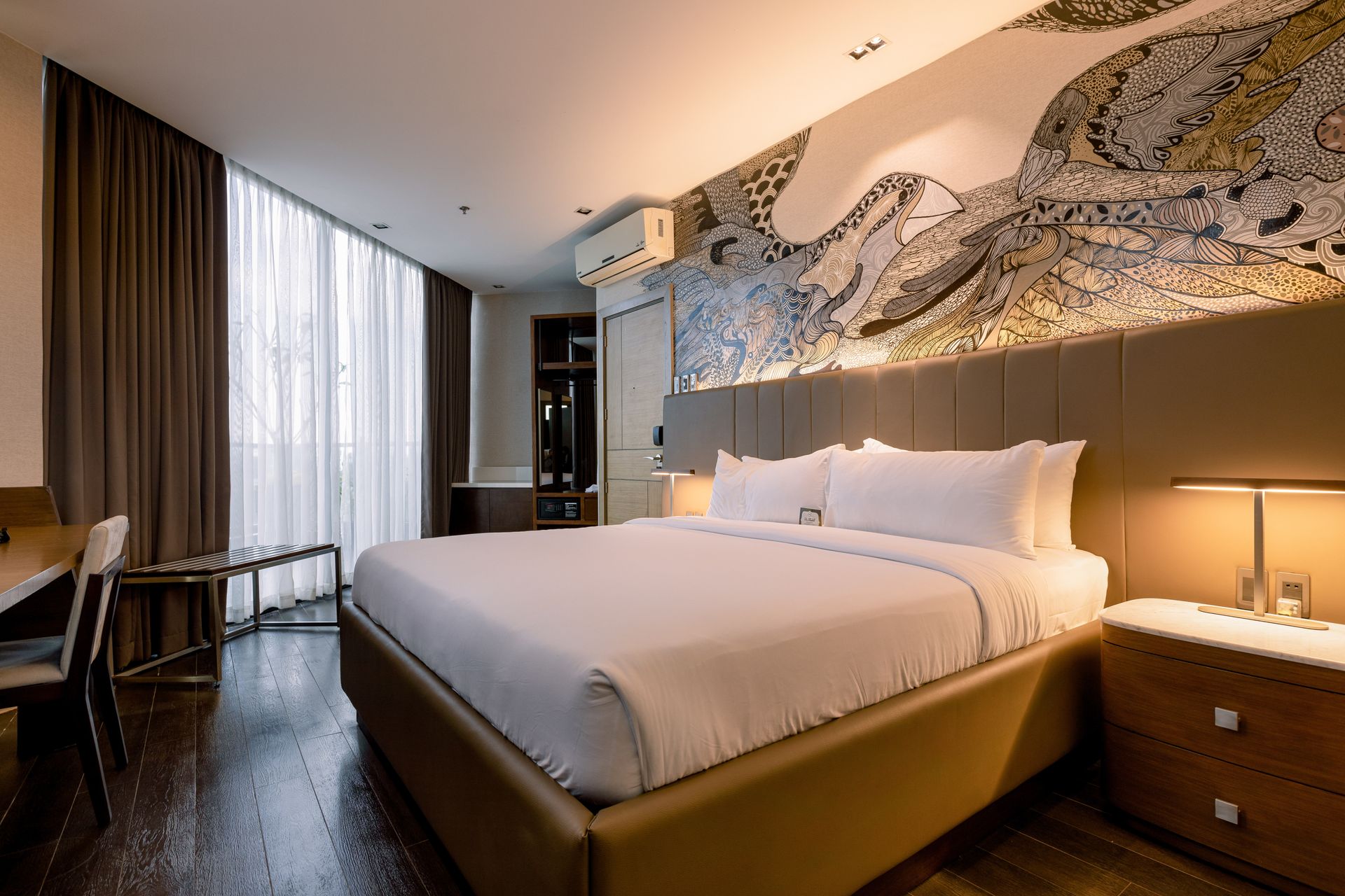 THE HENRY HOTEL ROOST BACOLOD: Your Modern Perch, Negrense-fied ...