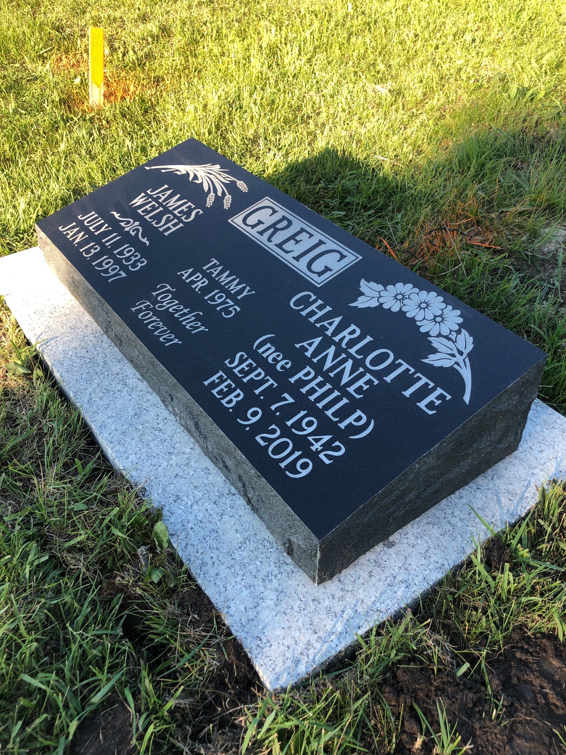 Slant Markers for Memorials | Larsen's Memorial