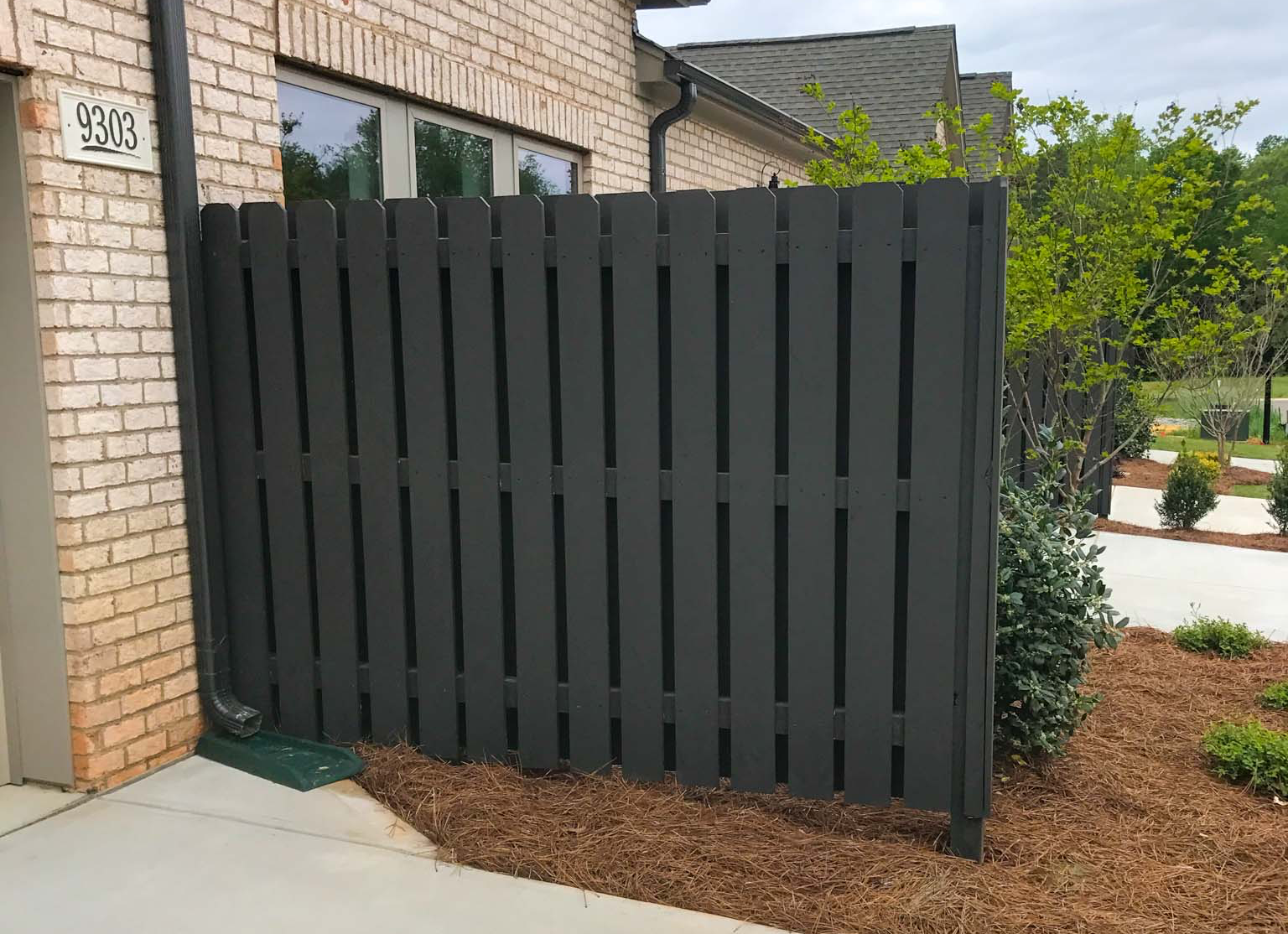 Inspiration Outdoor Fencing Pictures | Vision Fencing
