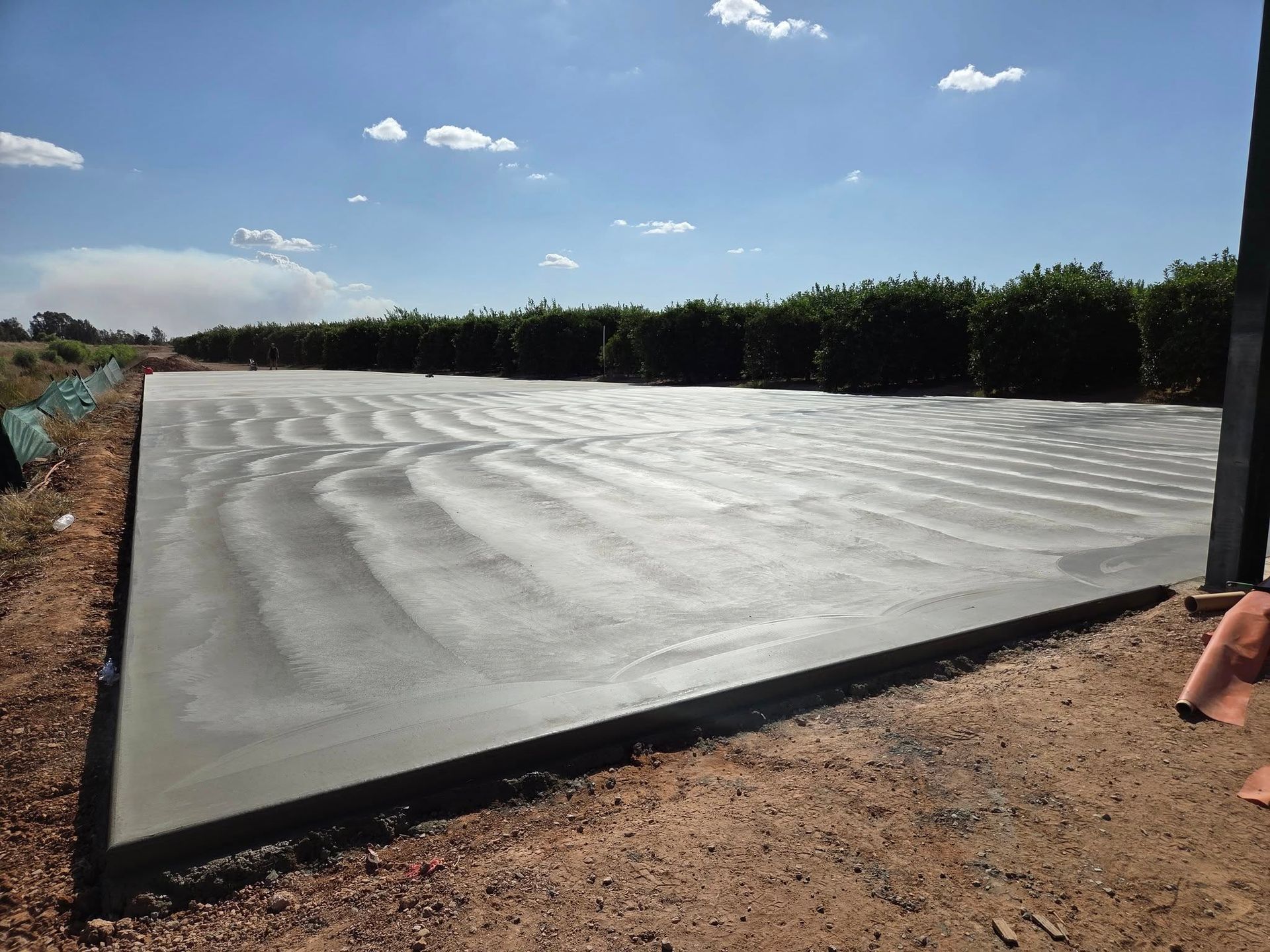 Large concrete loading area | SJB Concreting Project