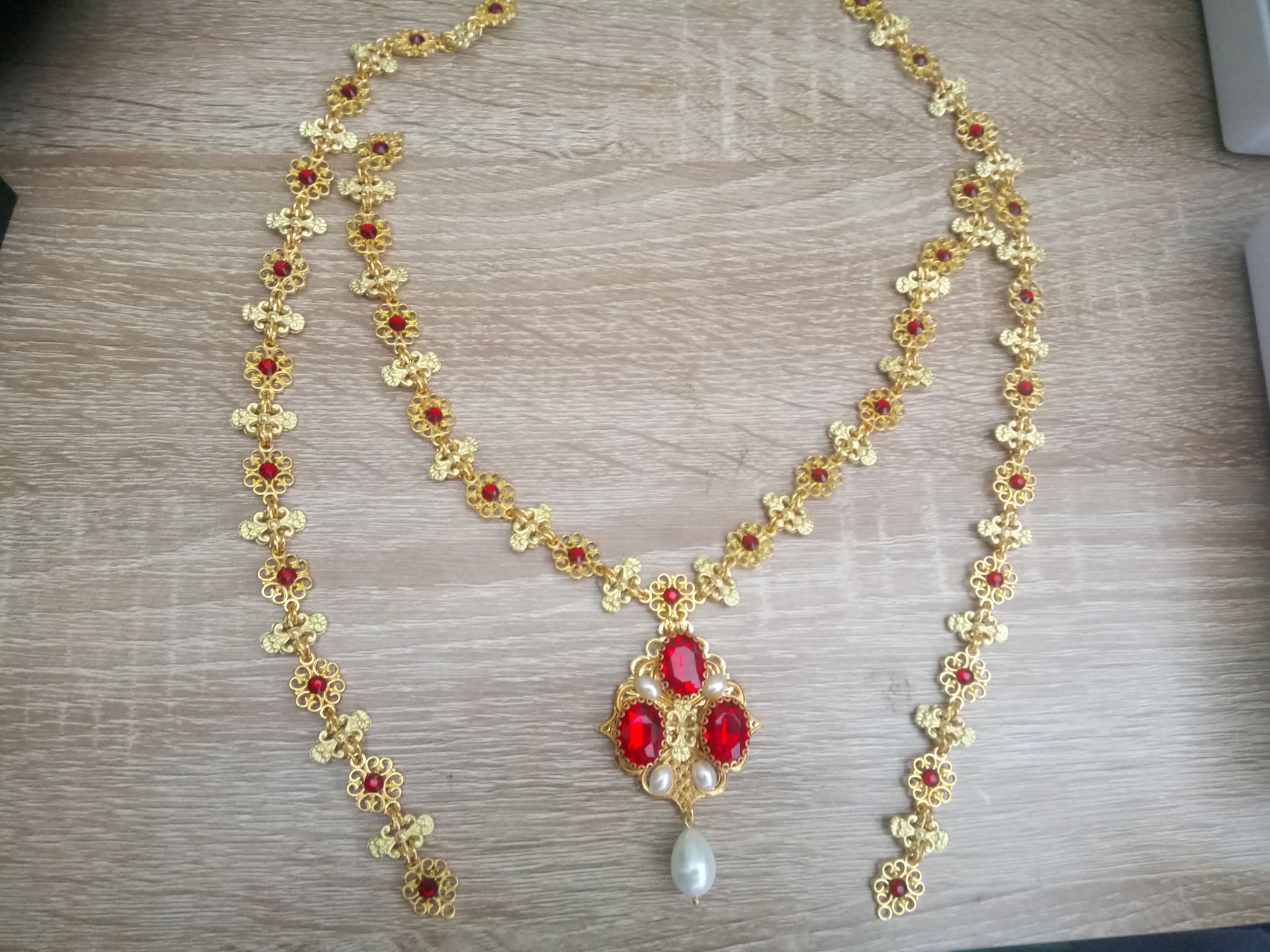 Medieval Garments & Accessories, Ready-Made & Made-to-Order