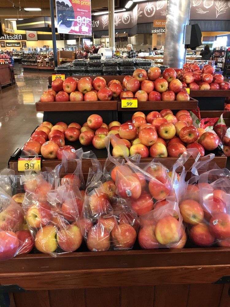 Dillons Grocery - Brookwood Shopping Center Topeka