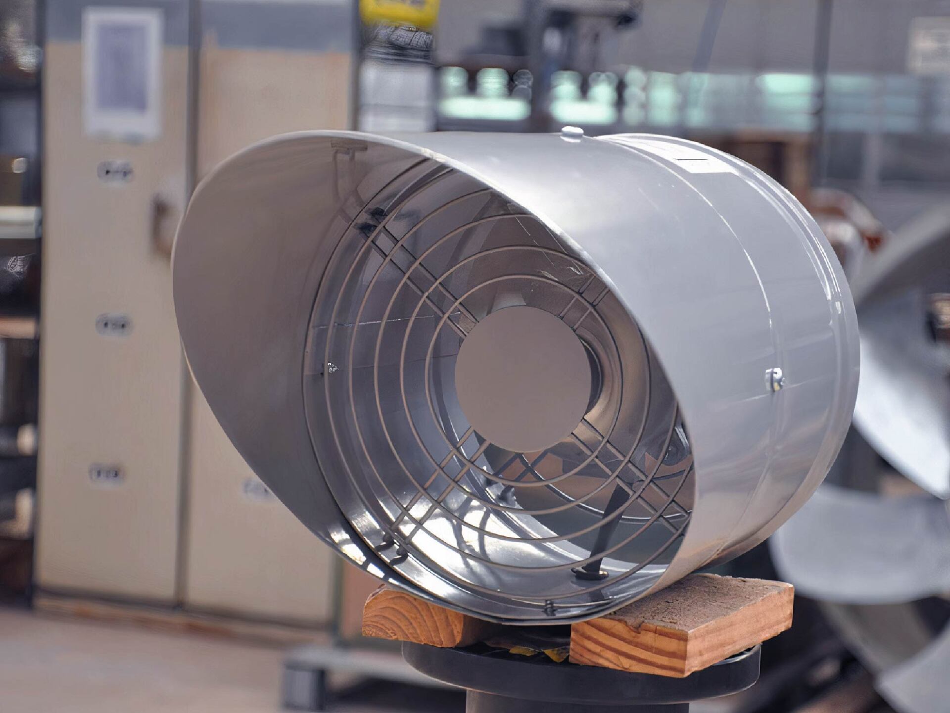 Os 6 principais tipos de exaustores comerciais e industriais