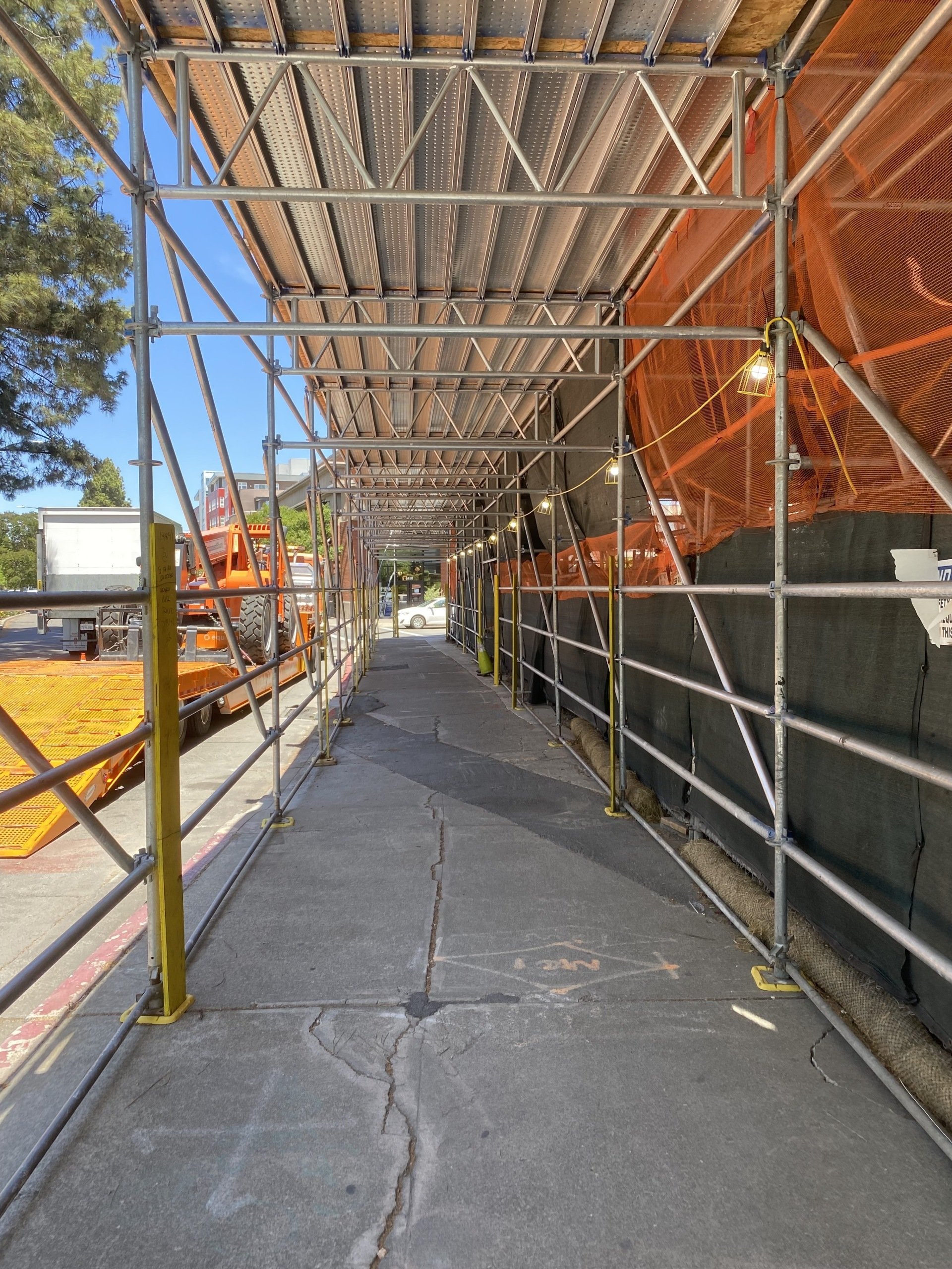 Pedestrian Canopy | San Francisco Bay Area | Pacific Scaffold Co. Inc.