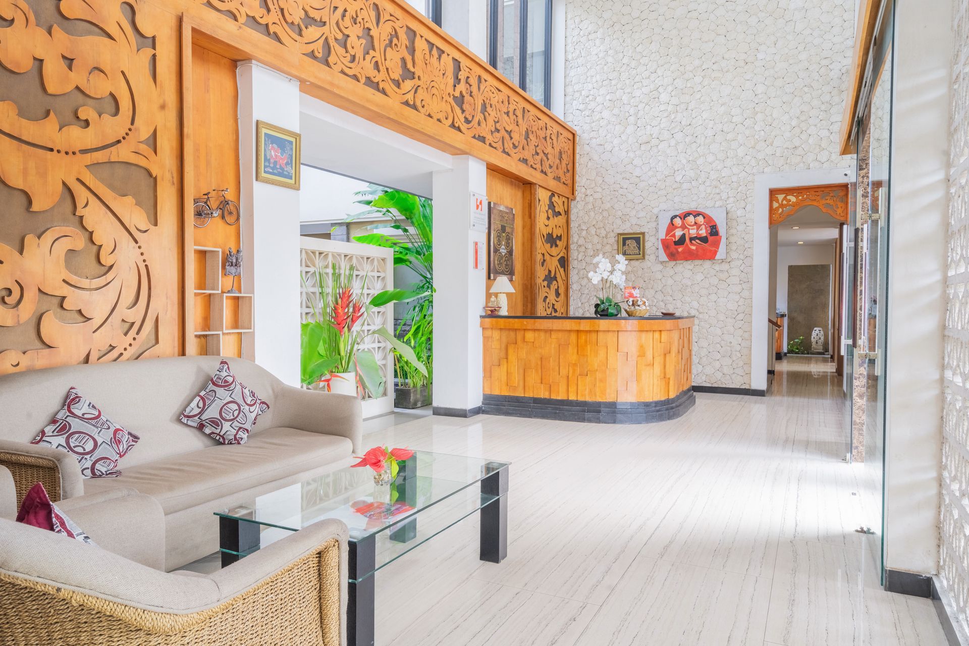 水明漾瑞士贝林酒店 – 靠近水明漾和双六海滩的现代舒适酒店