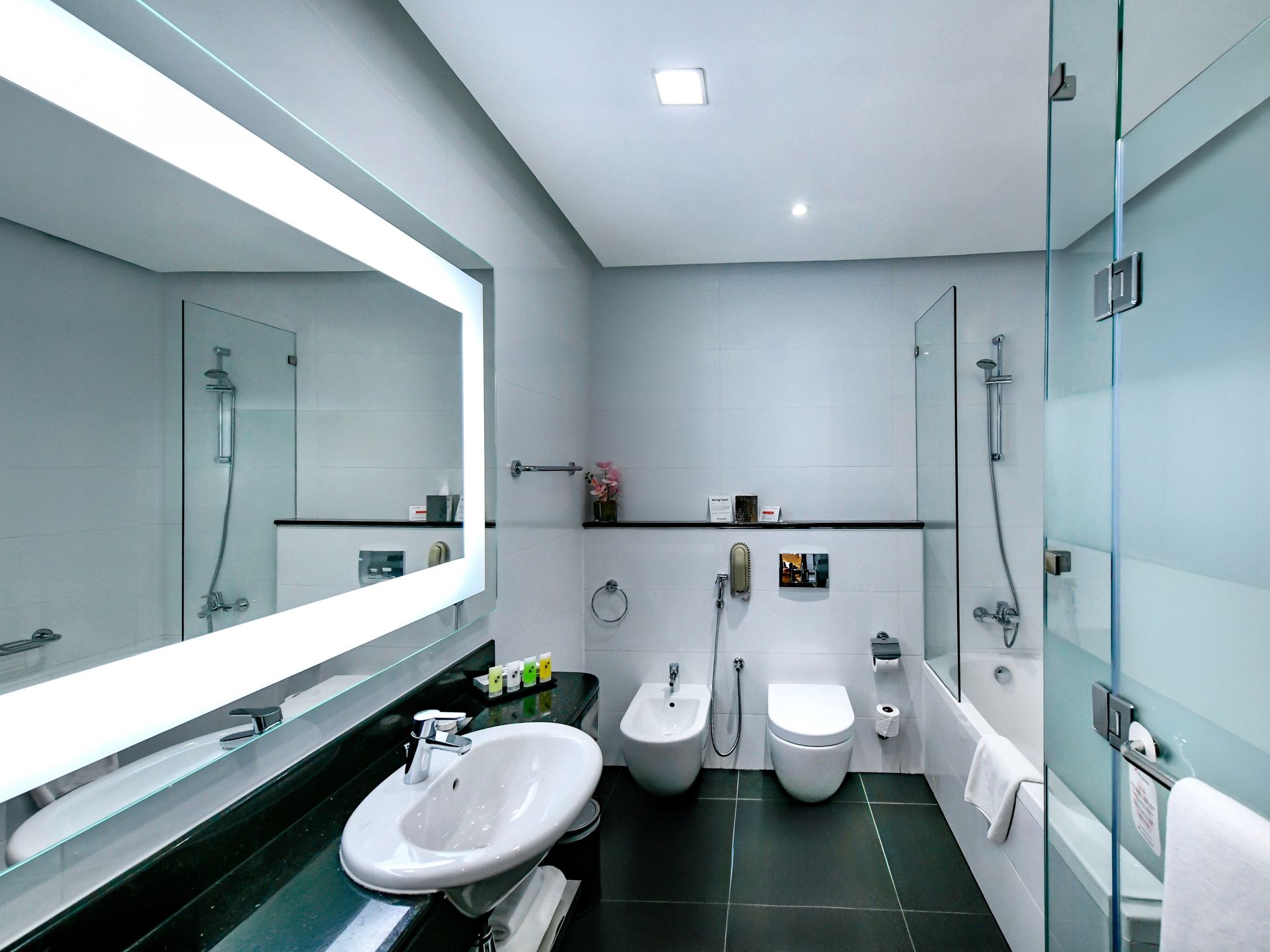 Swiss-Belhotel Seef Bahrain | 4-Star Hotel Near Seef Mall & Financial ...