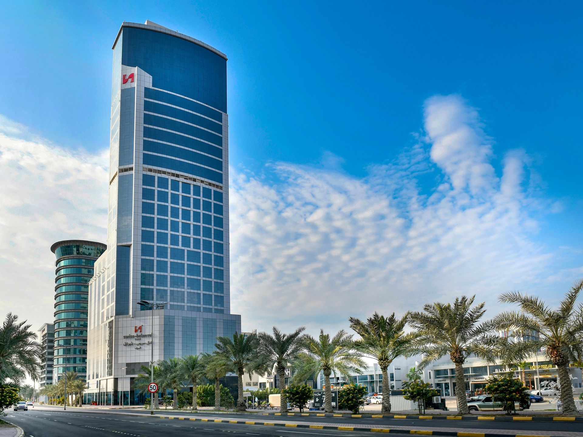 Swiss-Belhotel Seef Bahrain | Khách sạn 4 sao gần Trung tâm mua sắm ...