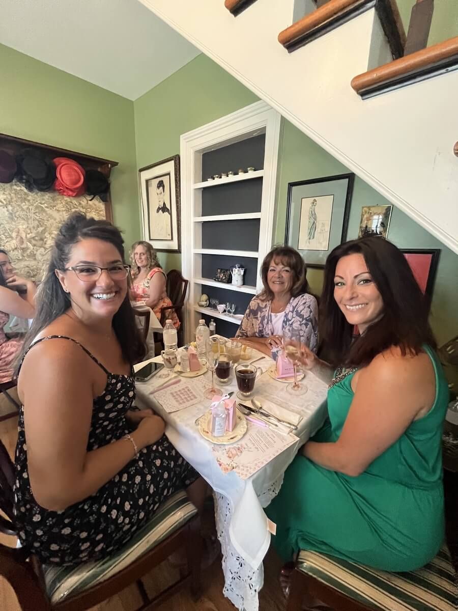 Pink House Tea Room - New Baltimore, MI