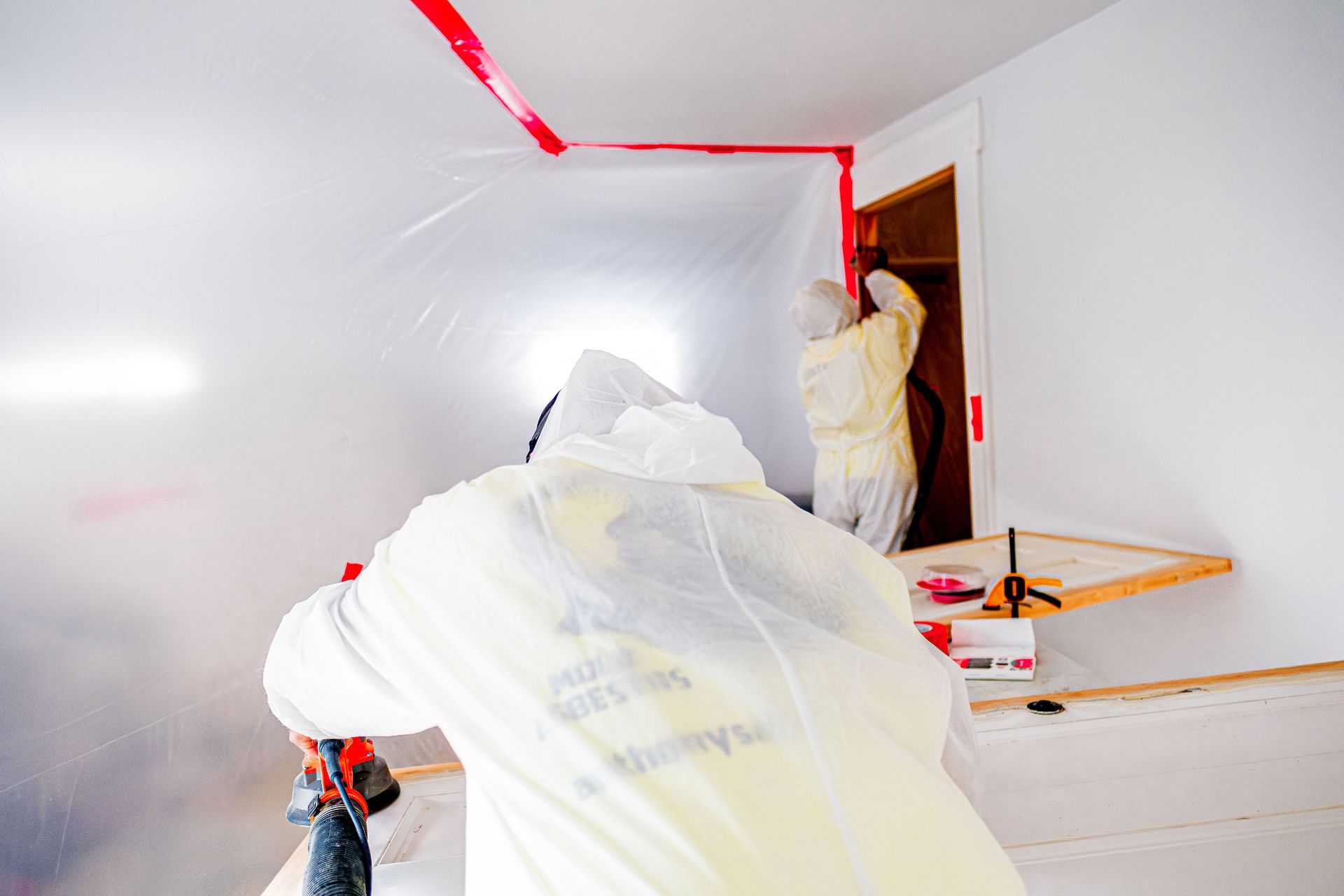 Safe Lead Based Paint Removal | Best Practices & Tips