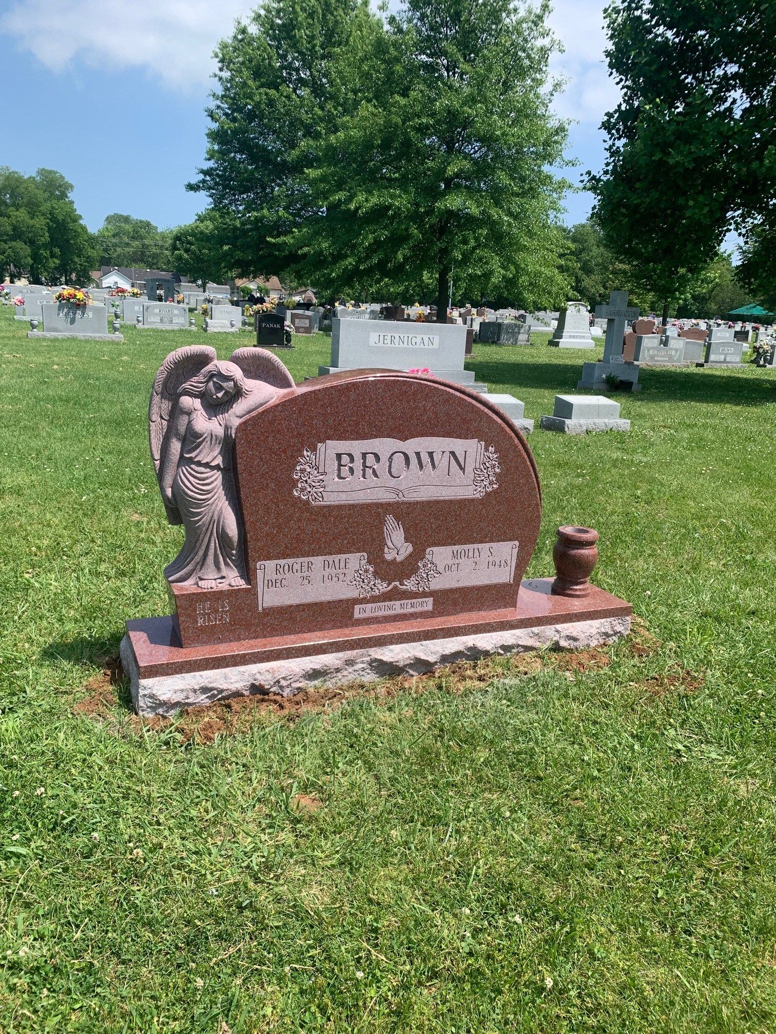 Monuments | Gentry-Smith Funeral Home