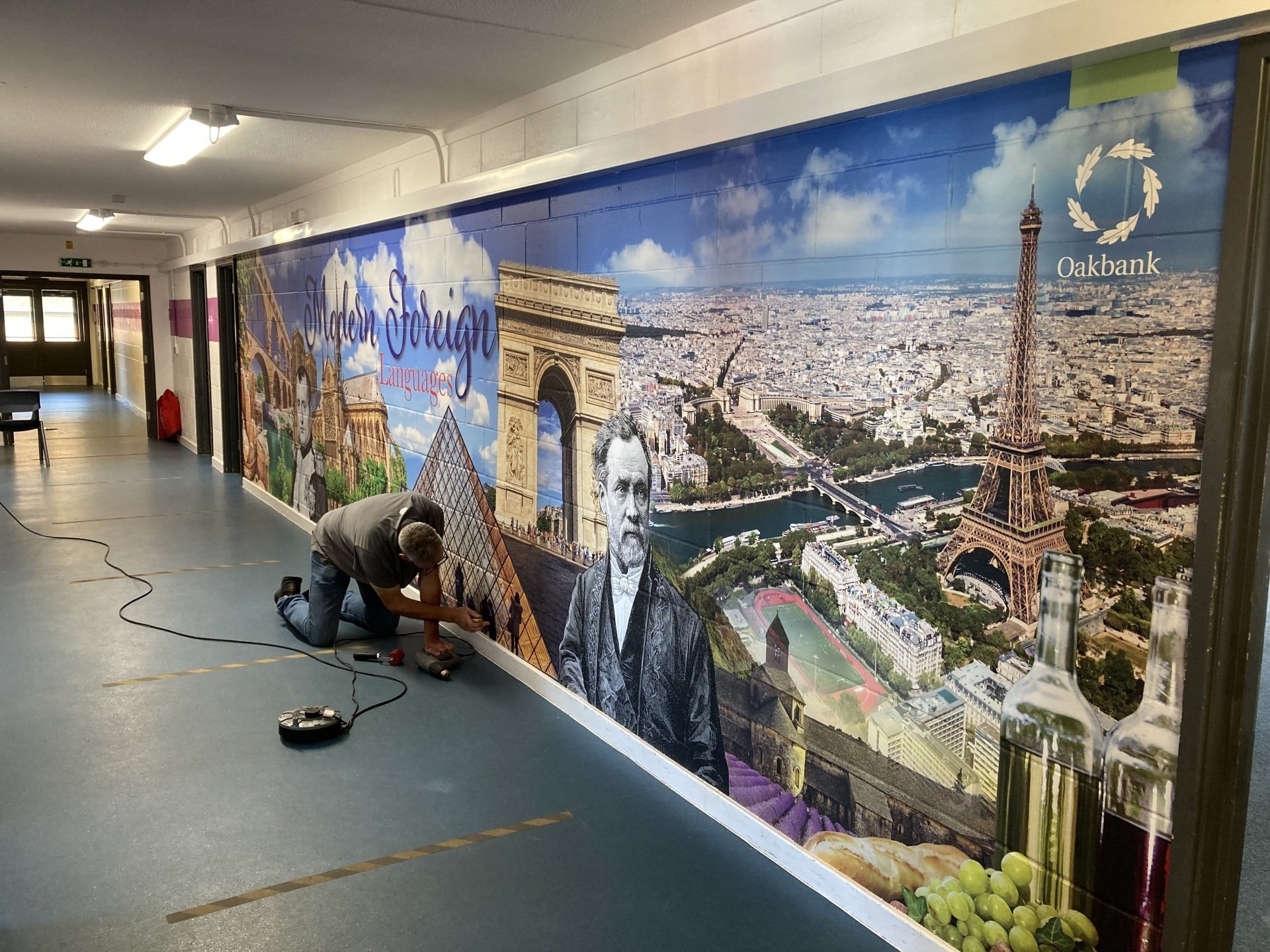 School Wall Graphics | Wall Art graphic | Walls Arts visual Service ...