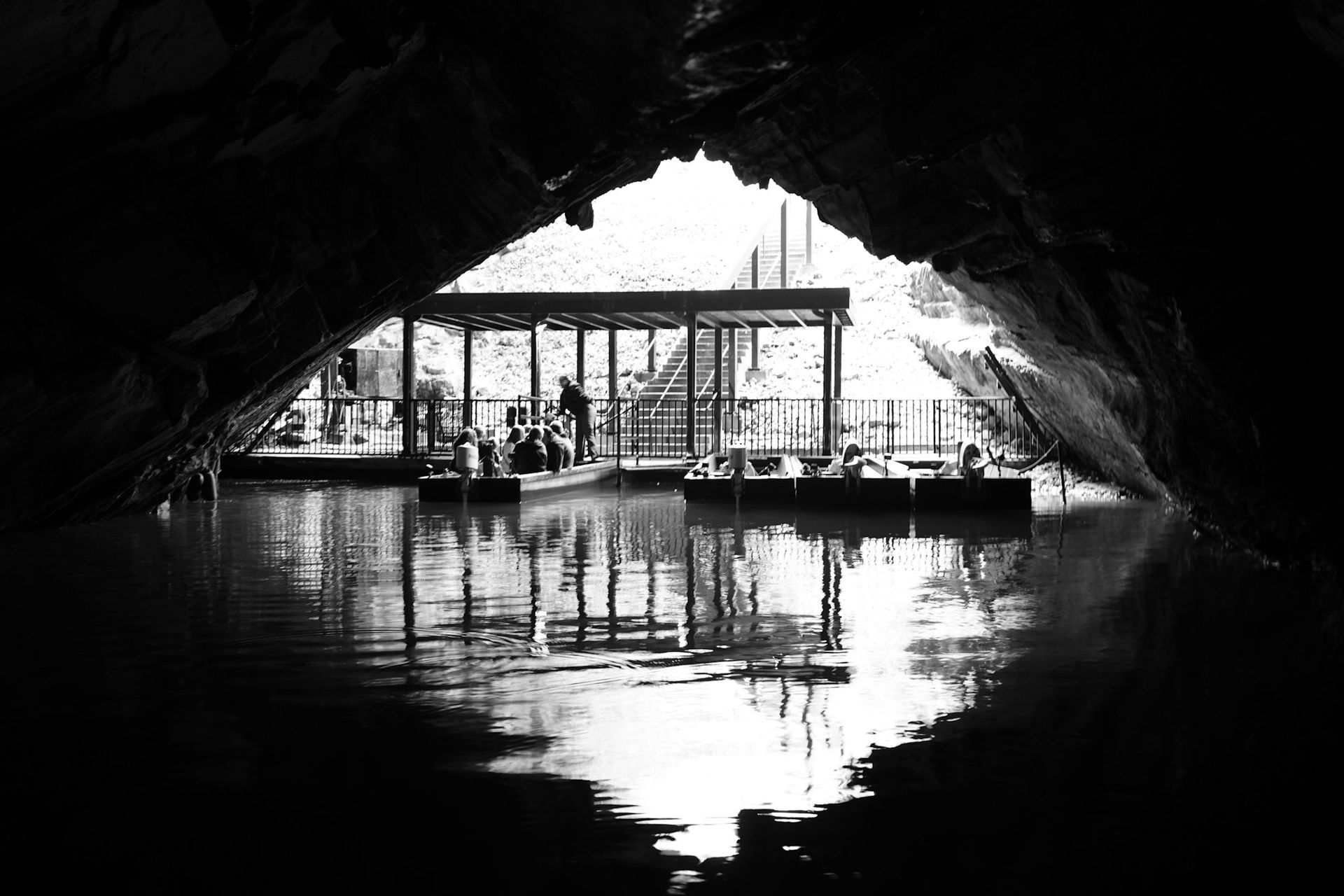 Explore Penn's Cave with a Guided Cave Tour | Penn's Cave & Wildlife Park