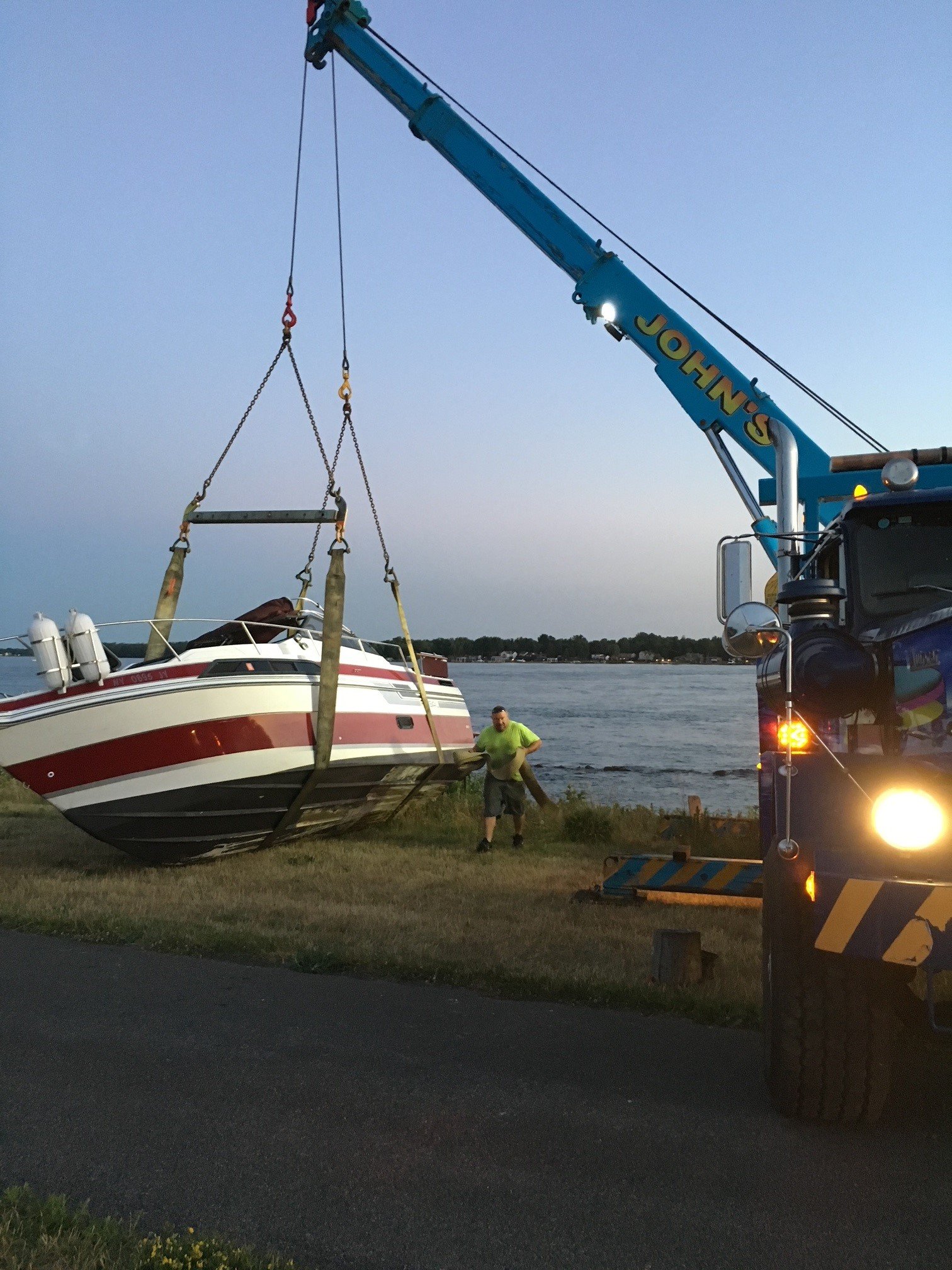 Boat Towing | Buffalo, NY | John’s Towing