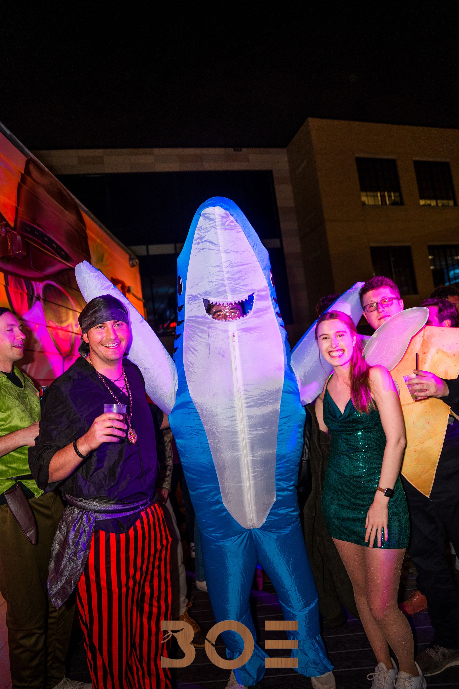 BOE | Country Bar, Mechanical Bull & Southern Food in Arlington, VA