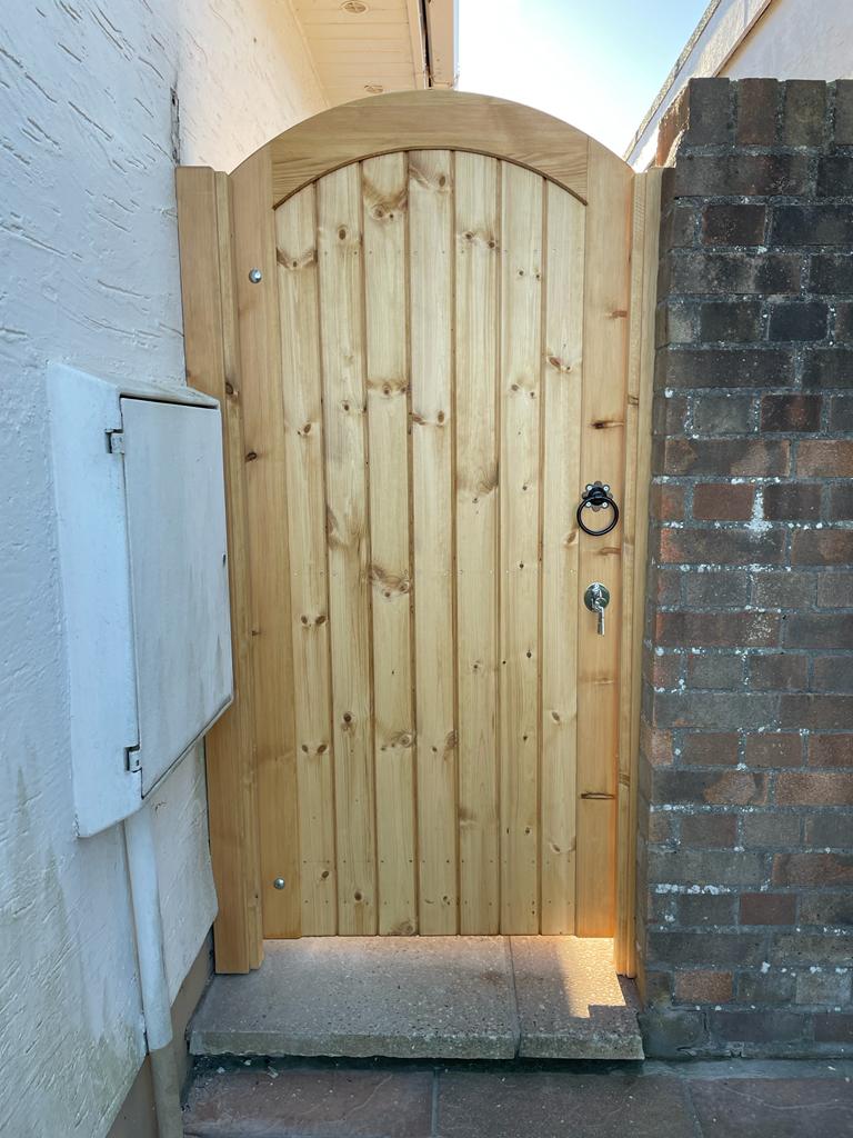 Garden & Driveway Gate Installations | Wooden Gate Makers