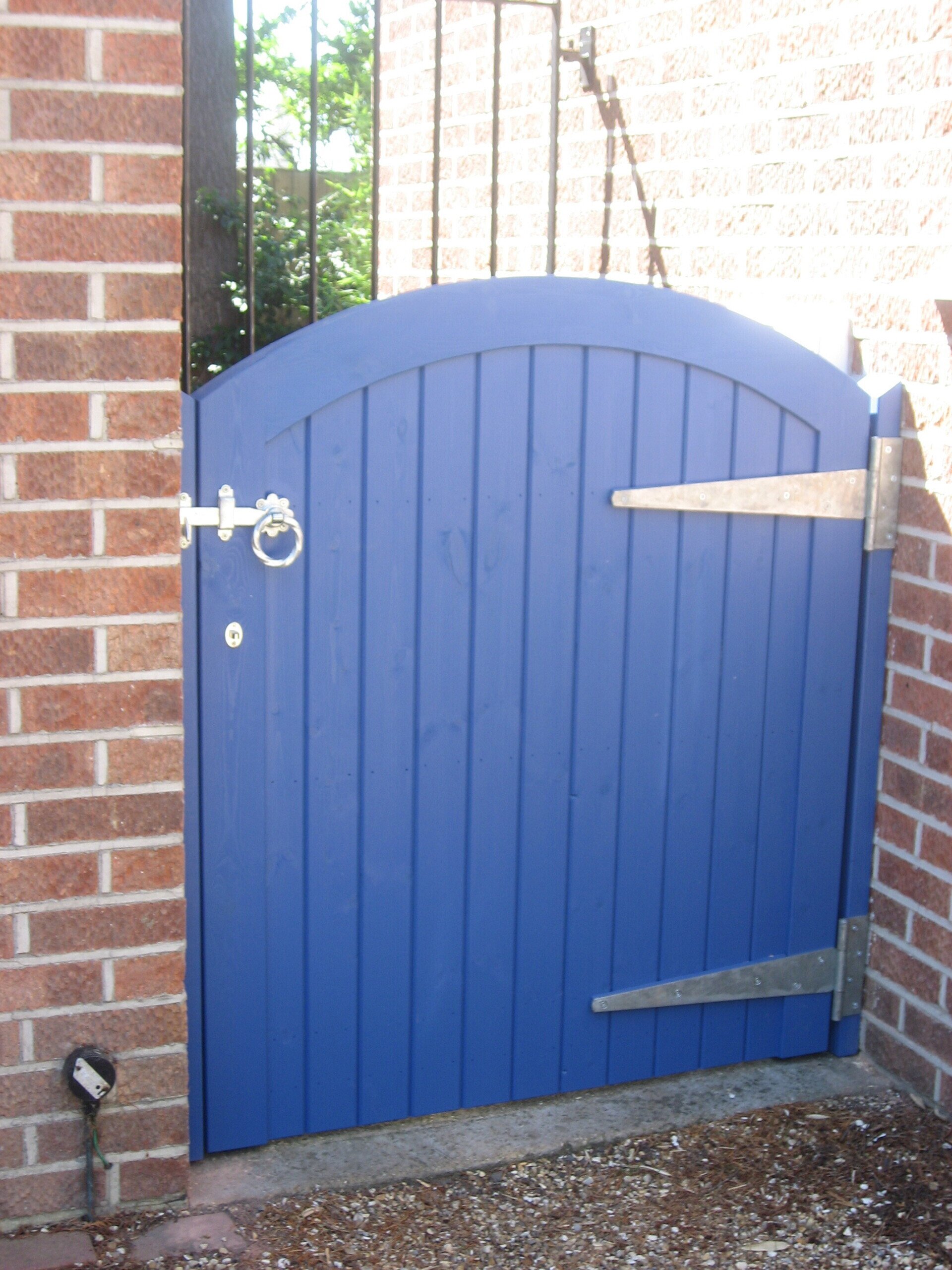Garden & Driveway Gate Installations | Wooden Gate Makers