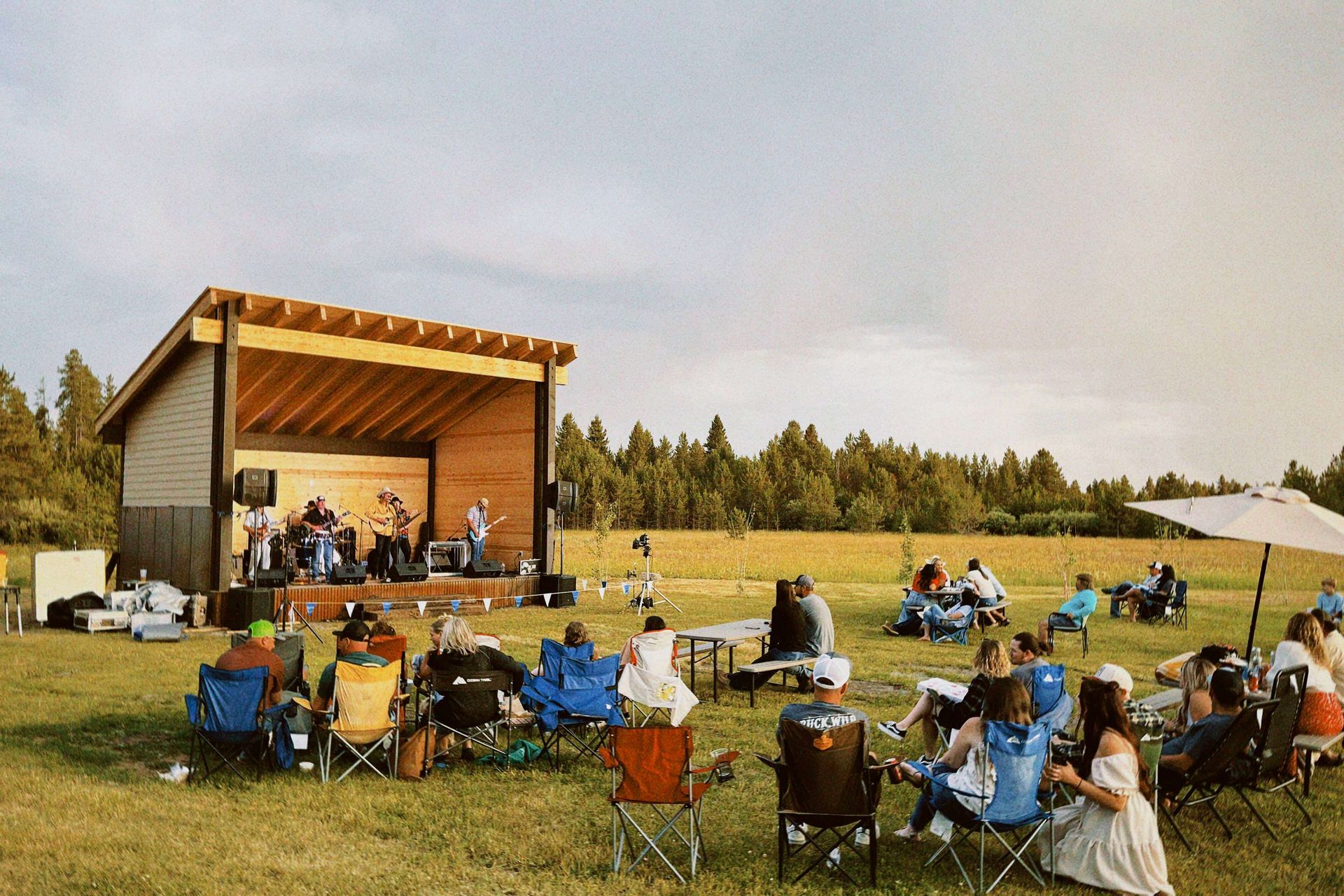 Blue Buffalo Resort – Best Yellowstone Lodging & Cabins