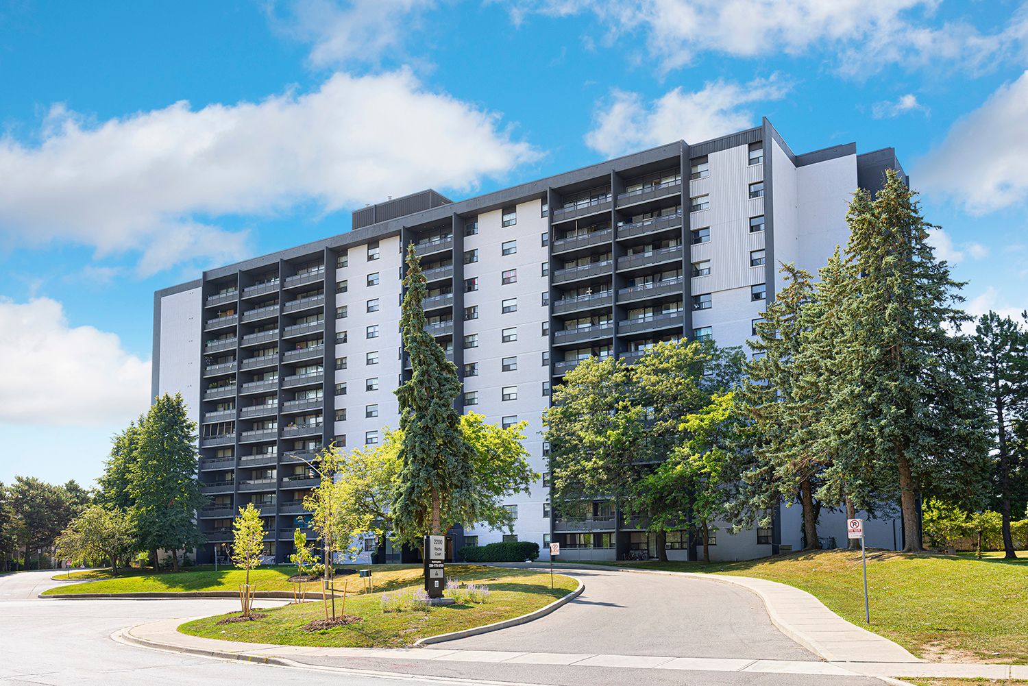 Mississauga Apartments for rent at 2200 Roche Court.