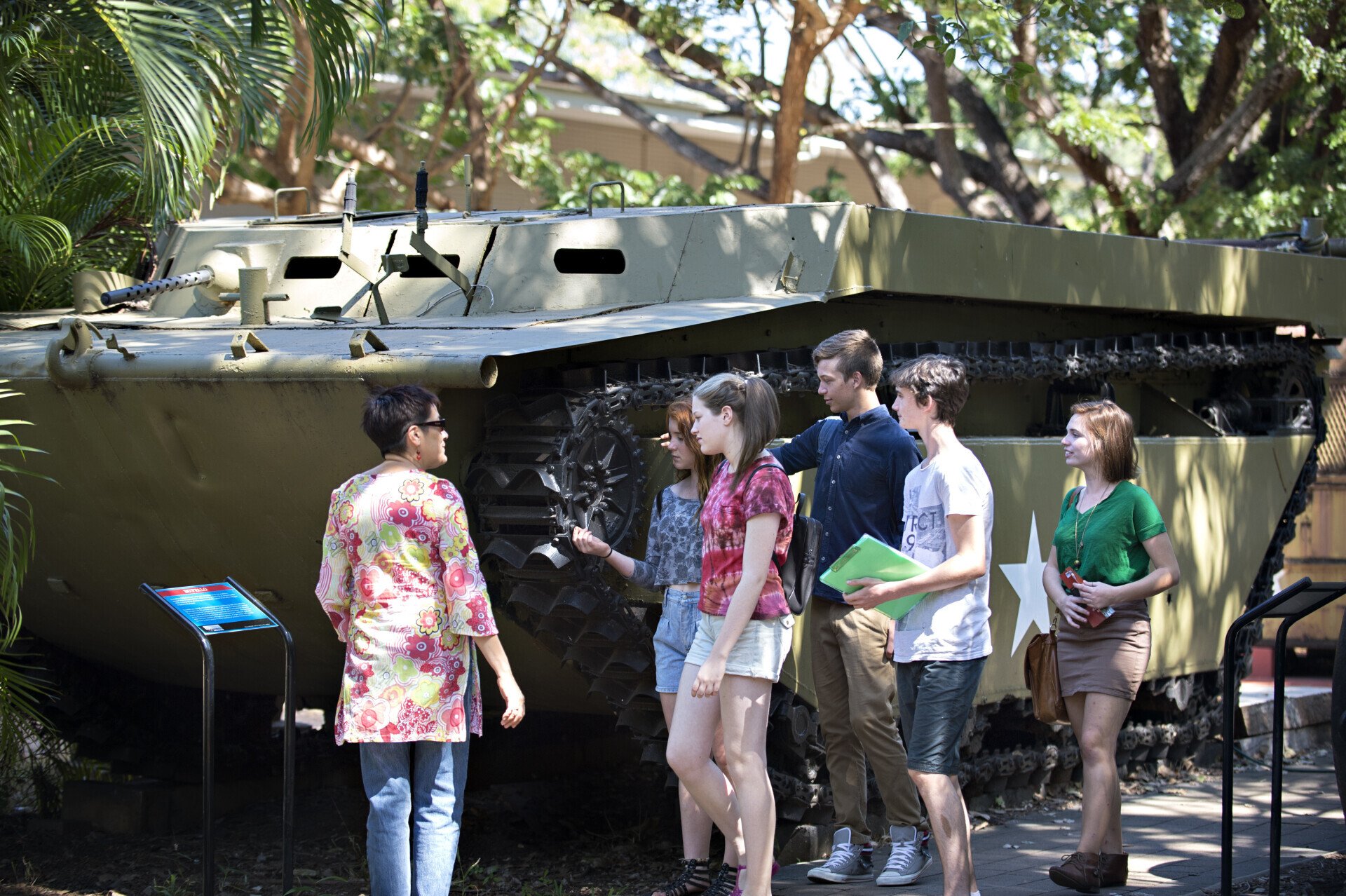 Art and History in Darwin