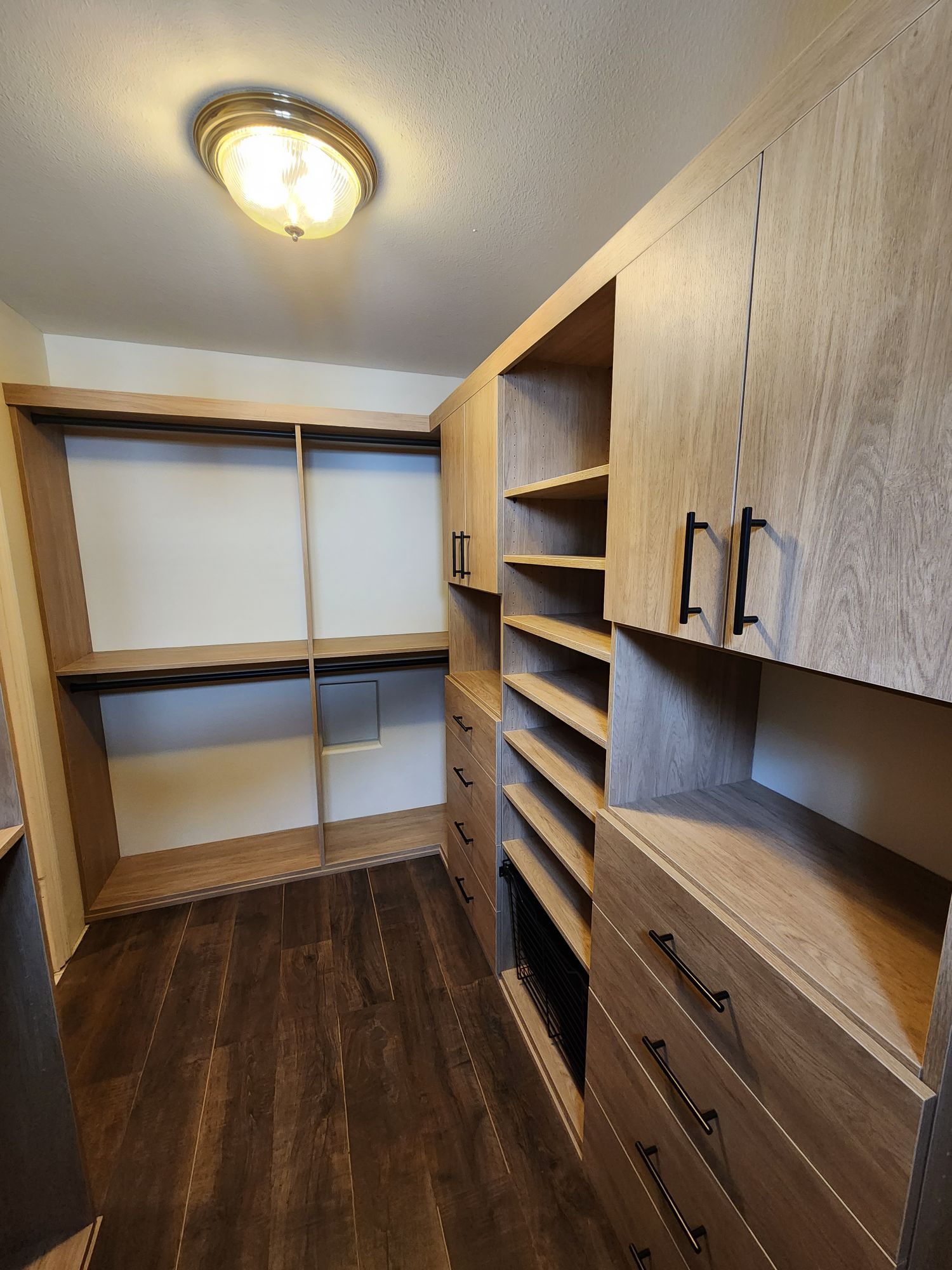 Gallery | Closet Crafters