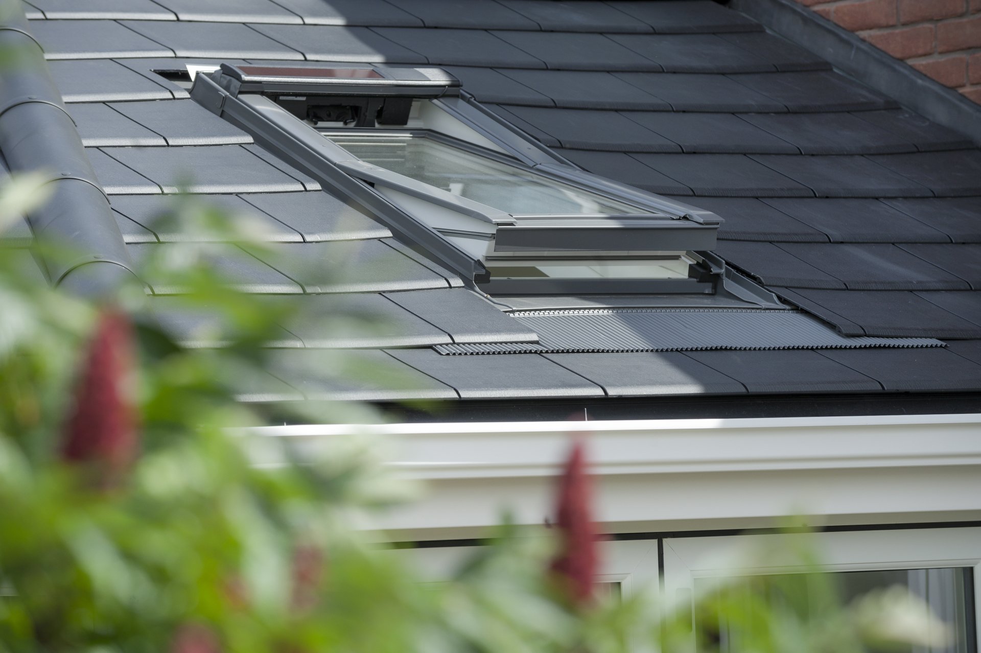 Solid Roof Conservatory UK | Warm Roof Conservatory Design ...