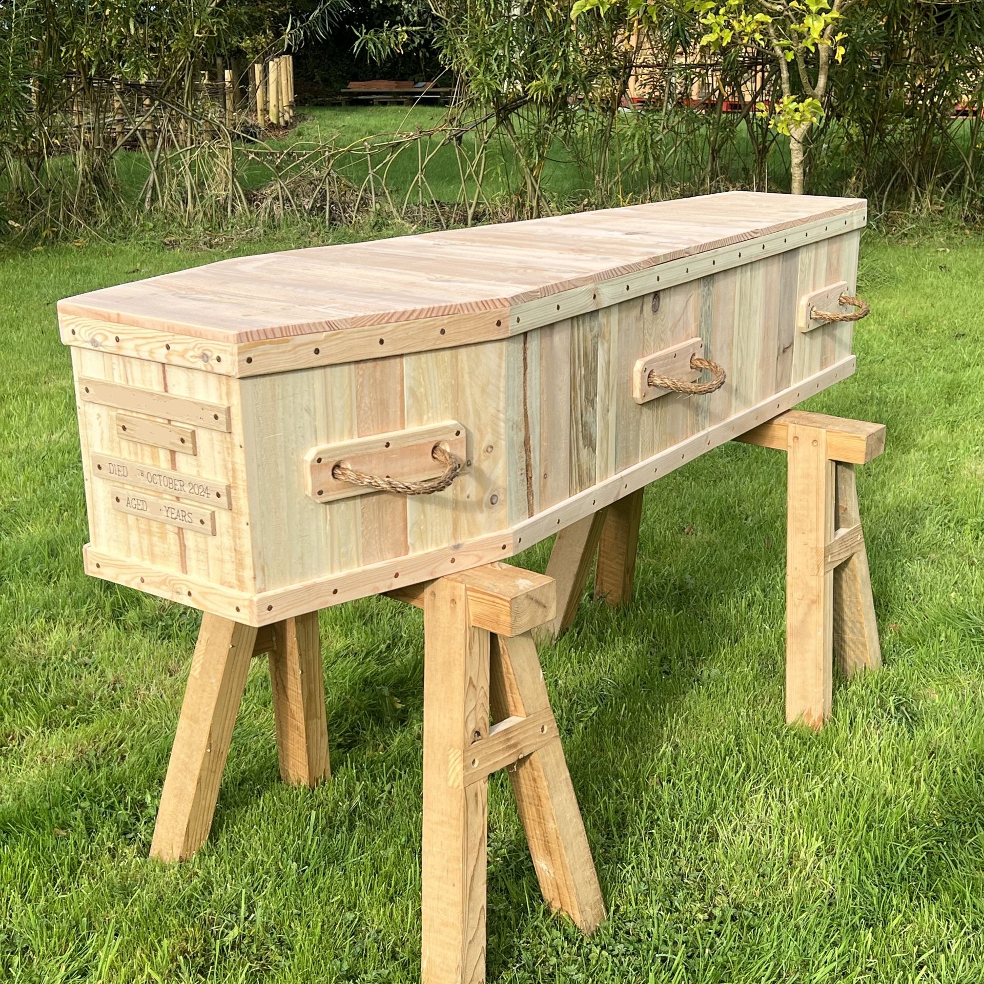 Make Eco Ecological Coffins using reclaimed & recycled wood
