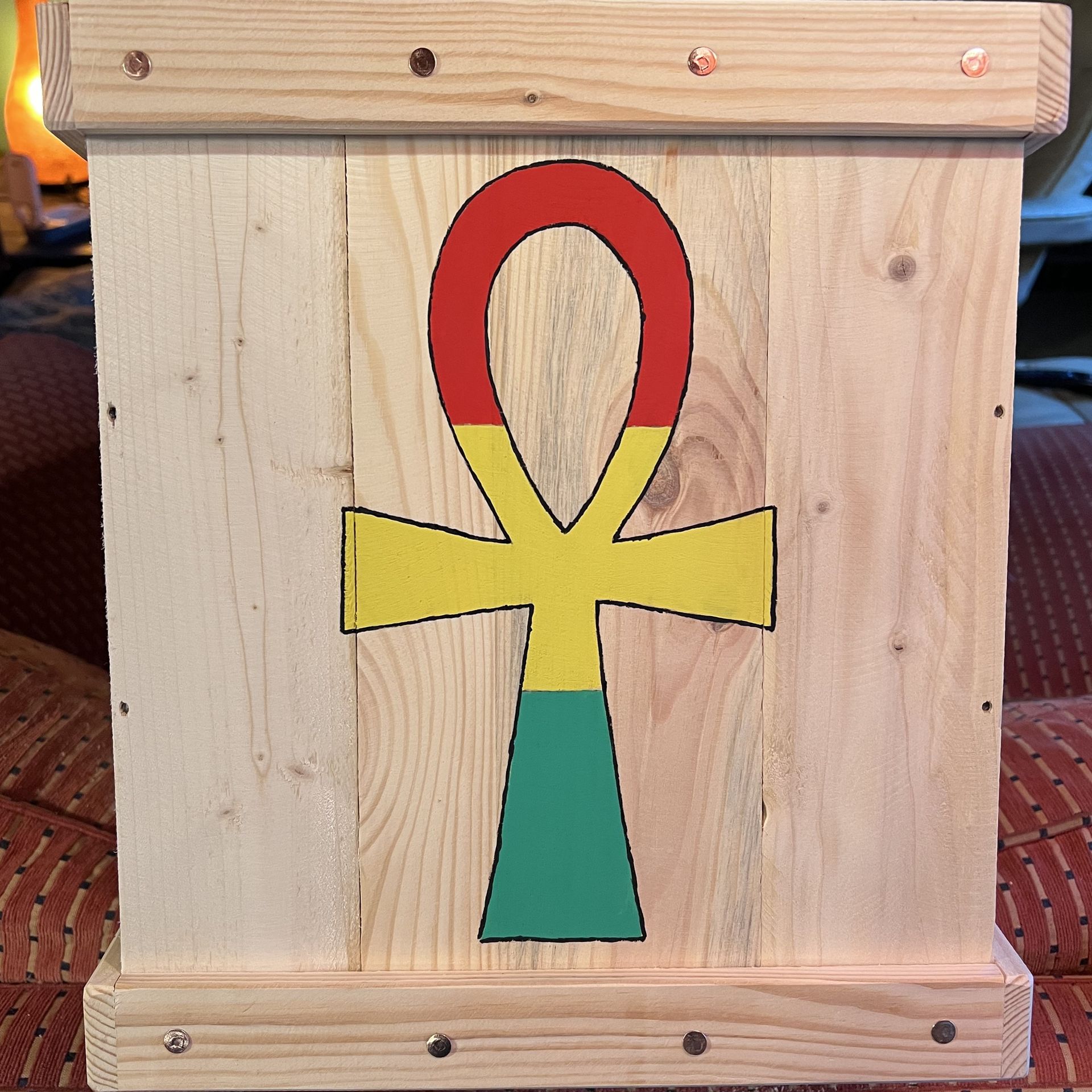 Make Eco Ecological Coffins using reclaimed & recycled wood