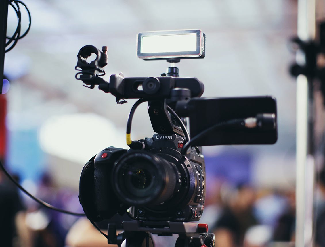 How Capturing Still Images Enhances Your Video Campaign