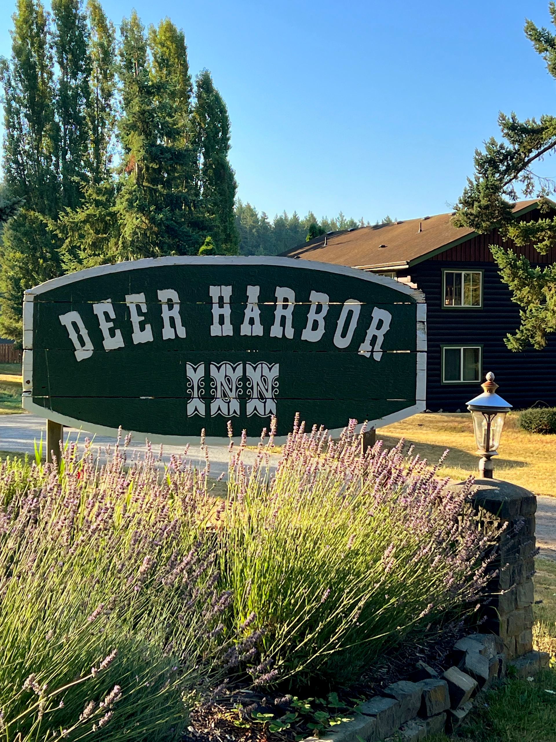 Cottages and Rooms in Deer Harbor, WA | Deer Harbor Inn
