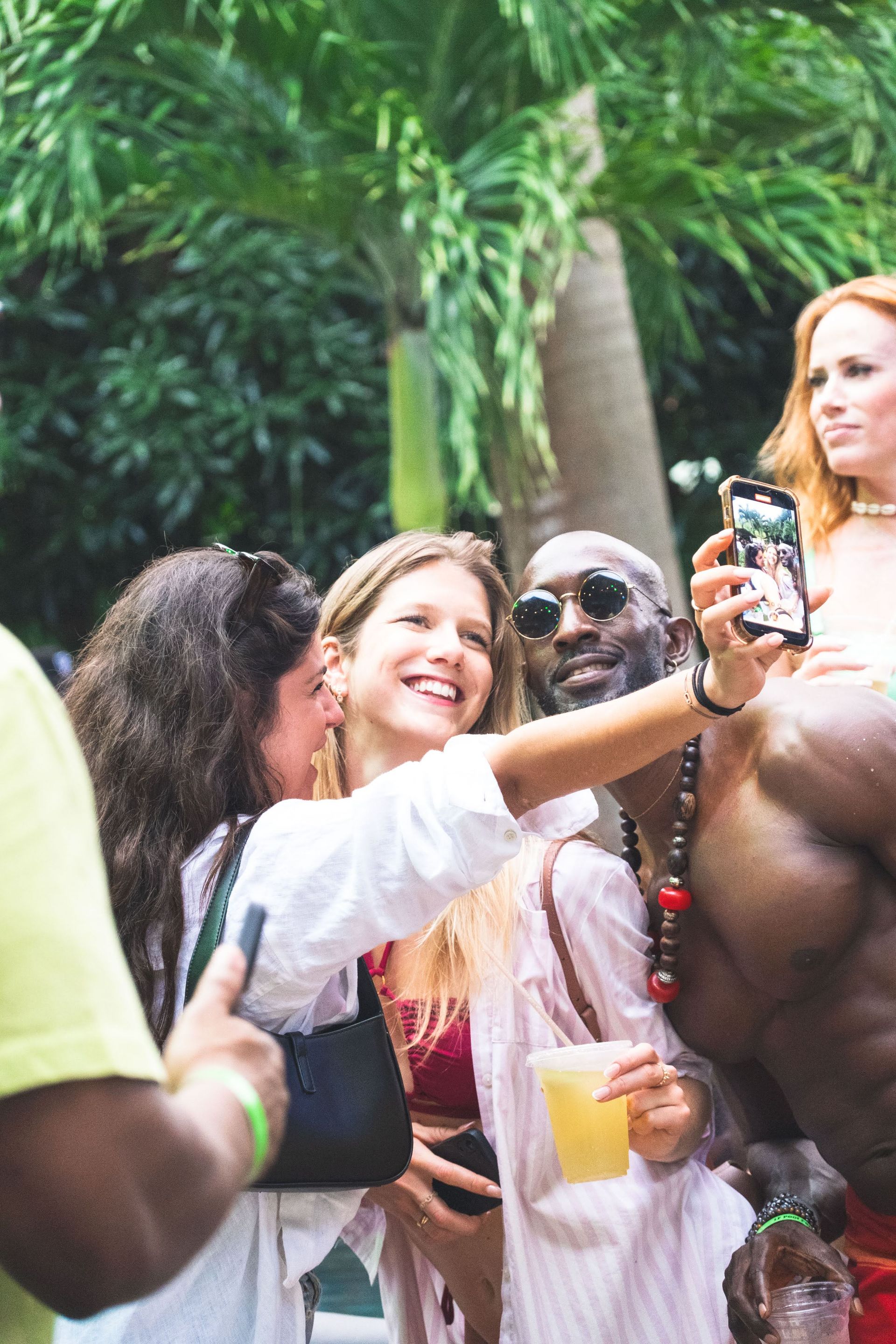 Loterie Farm Pool Parties - Galleries of pictures