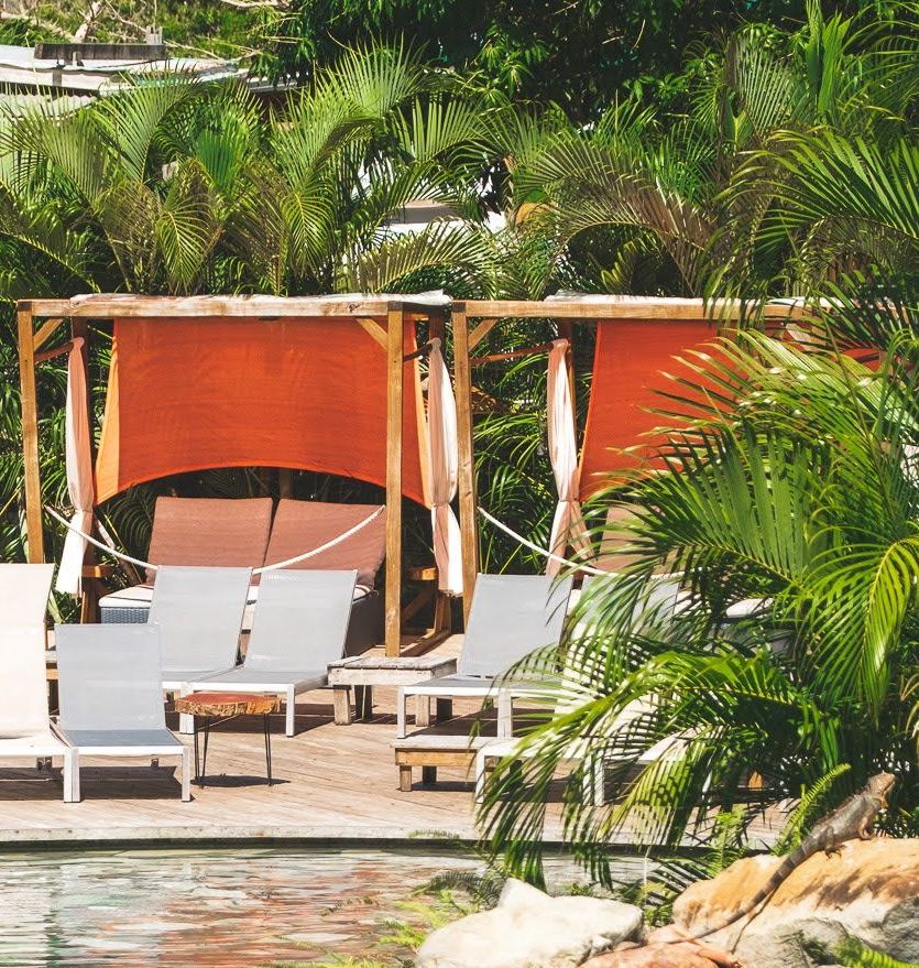 Loterie Farm - Relax and Unwind with a Pool Day