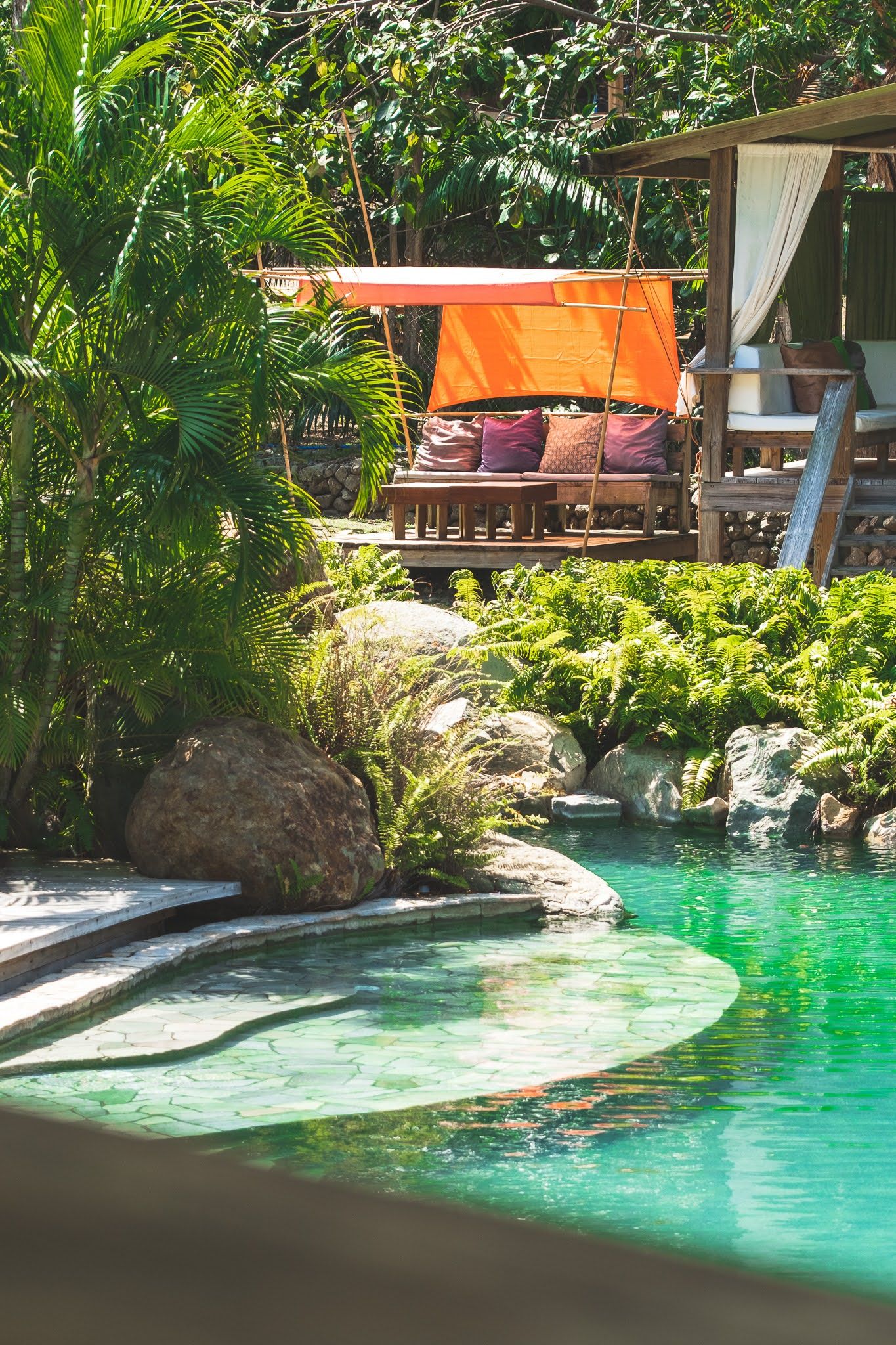 Loterie Farm - Relax and Unwind with a Pool Day