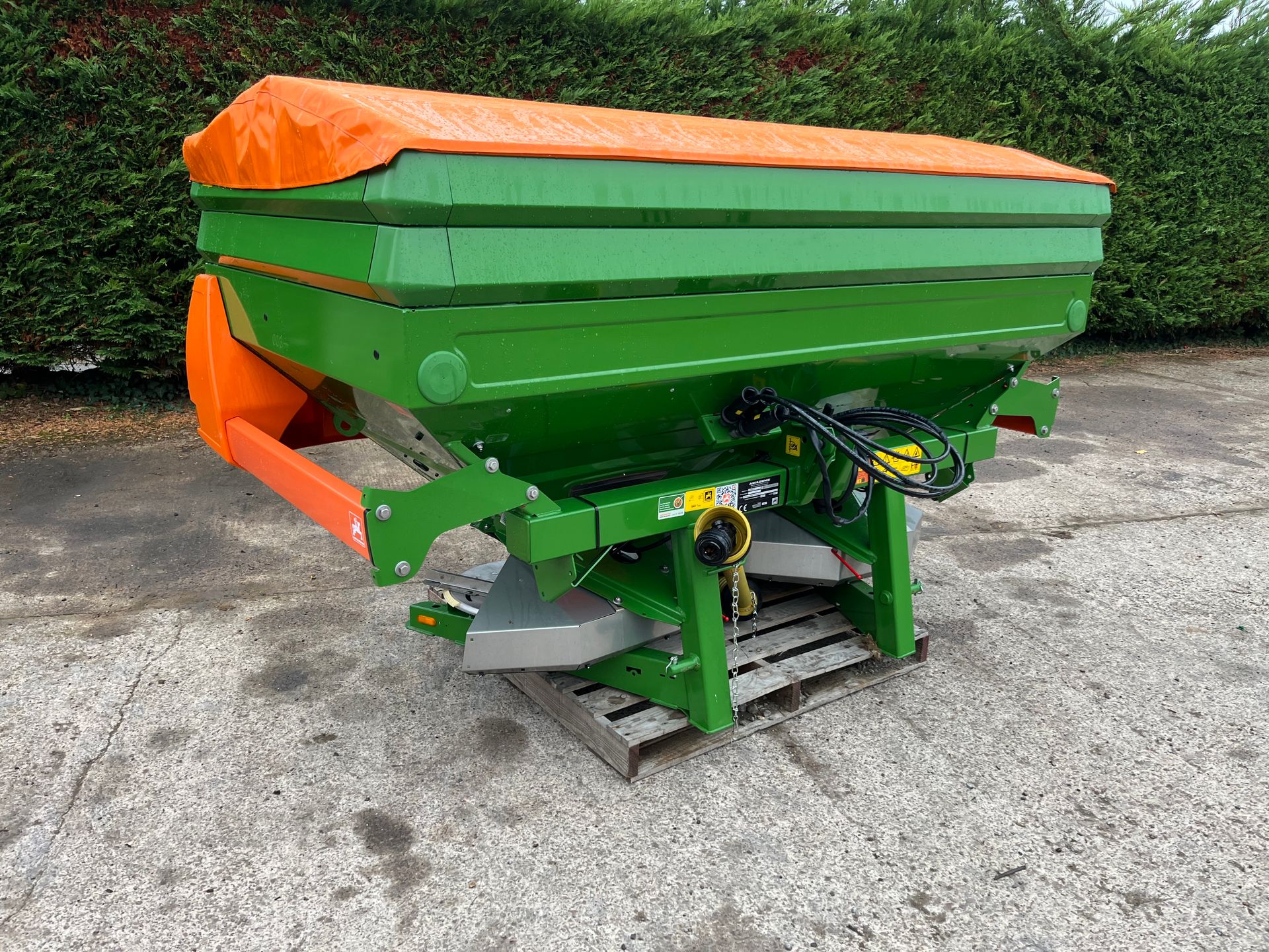JJ Farm Services | Tractors & Machinery Cheltenham