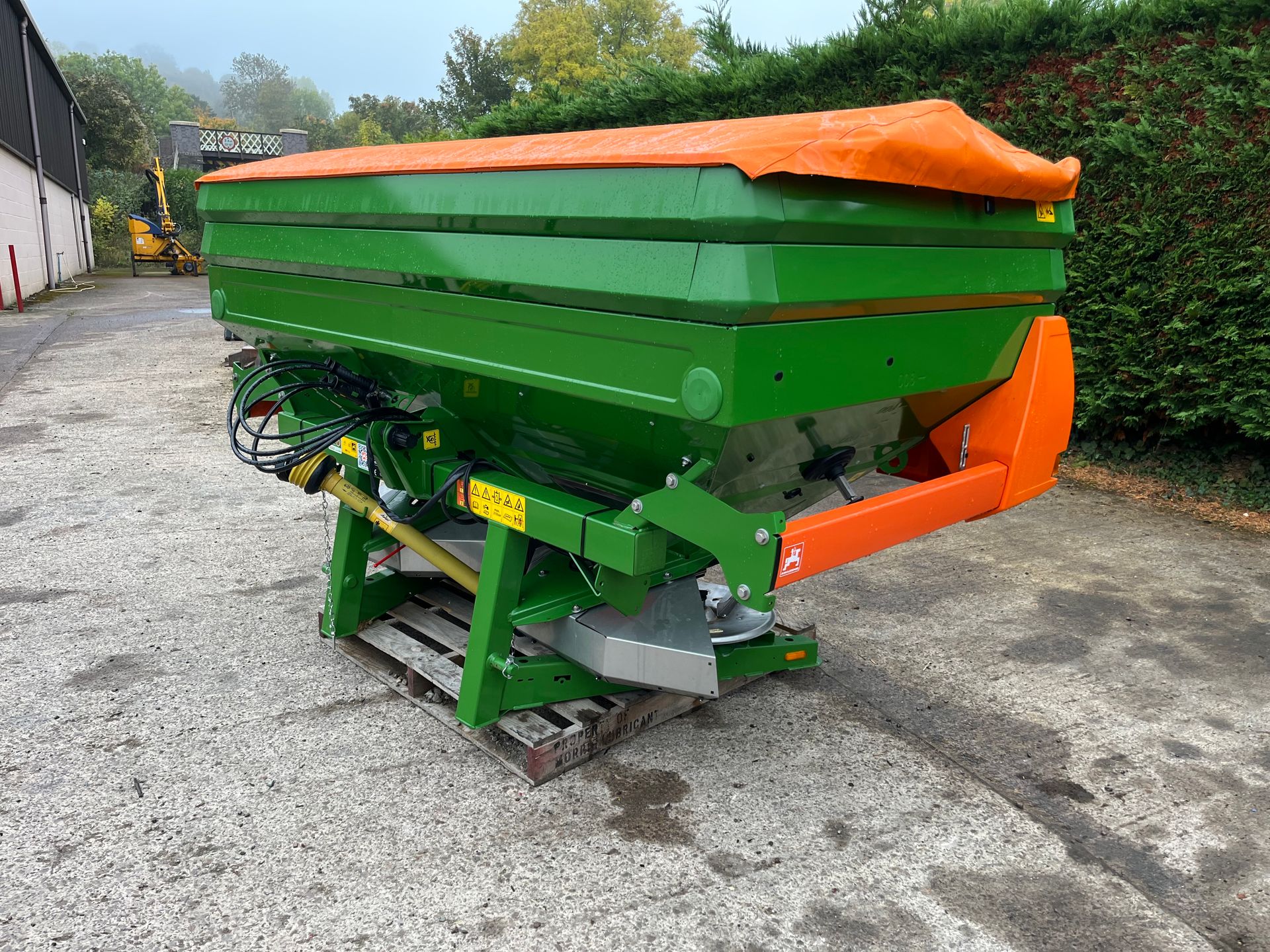 JJ Farm Services | Tractors & Machinery Cheltenham