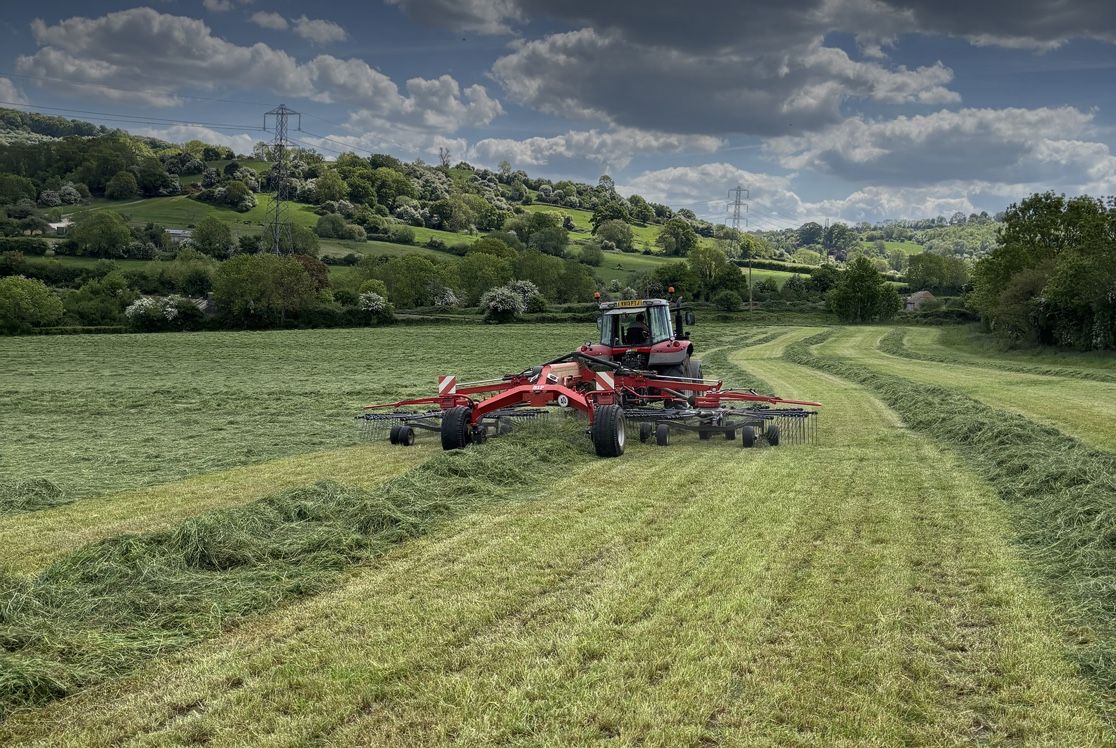 JJ Farm Services | Tractors & Machinery Cheltenham