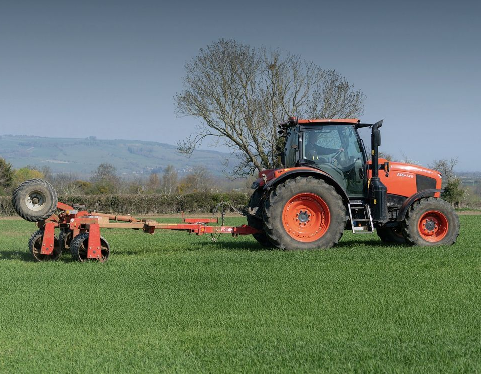 About JJ Farm Services | Family-Run Since 1980