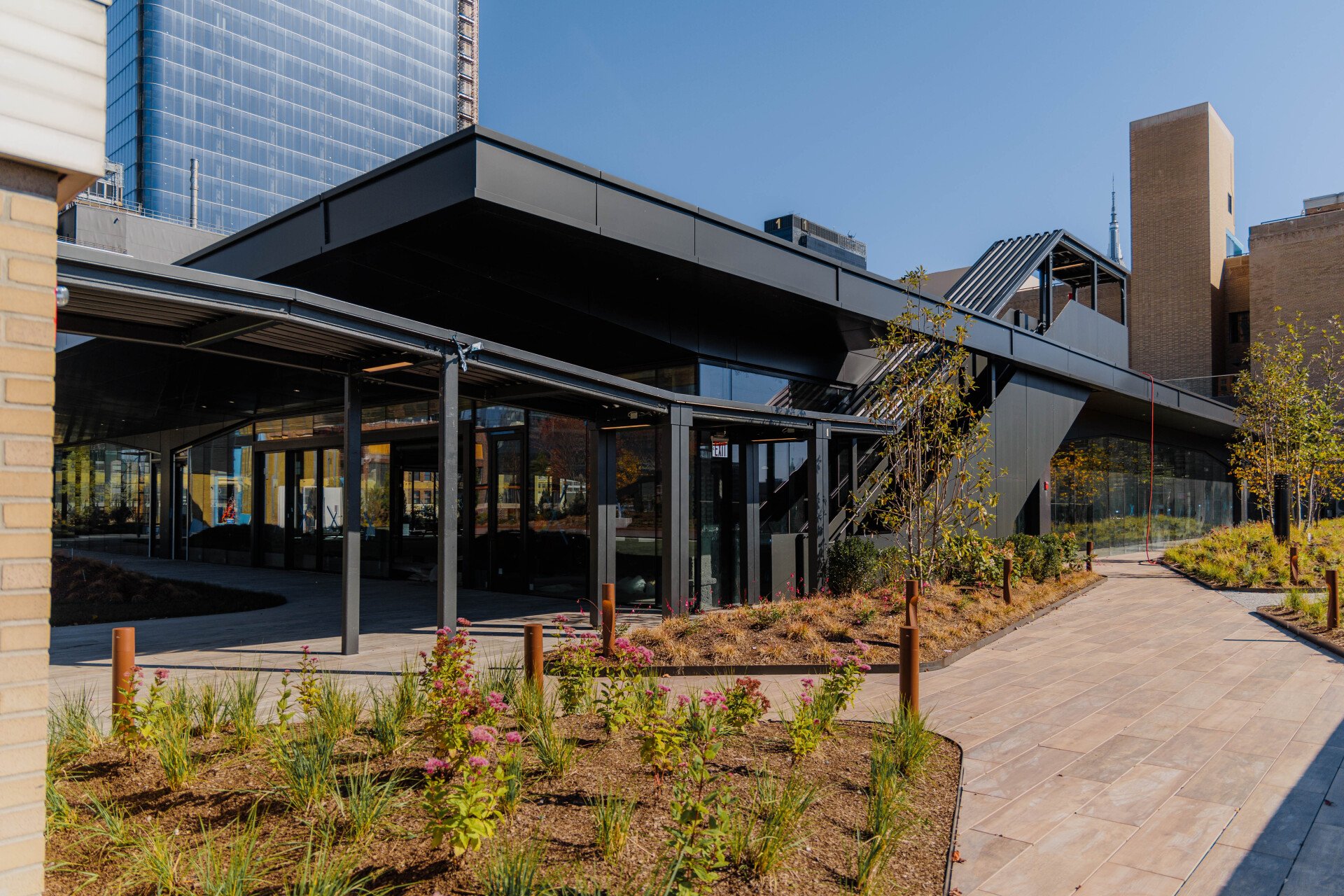 WORKSPACE11 - CUSTOM ARCHITECTURAL METAL FABRICATION