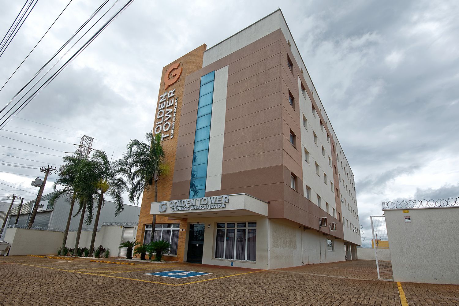 Golden Tower Express Araraquara – Fênix Hotéis