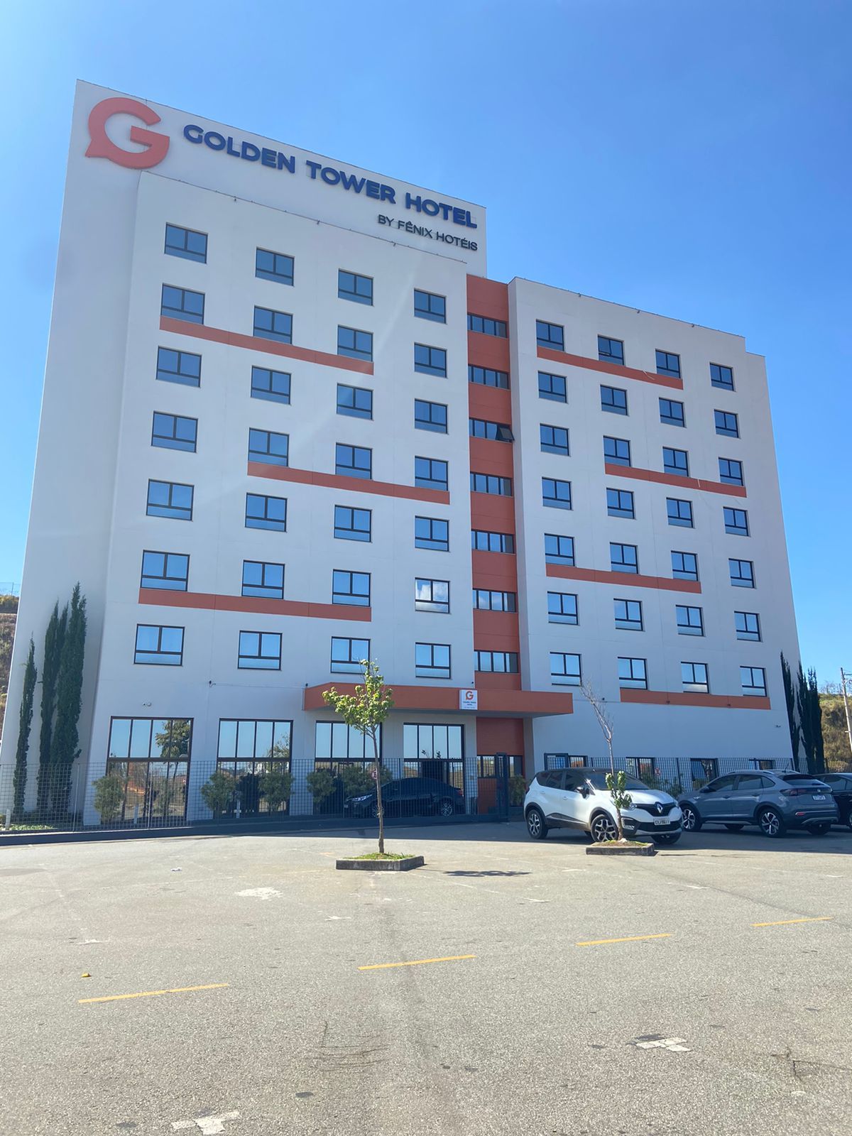 Golden Tower Shopping – Fênix Hotéis