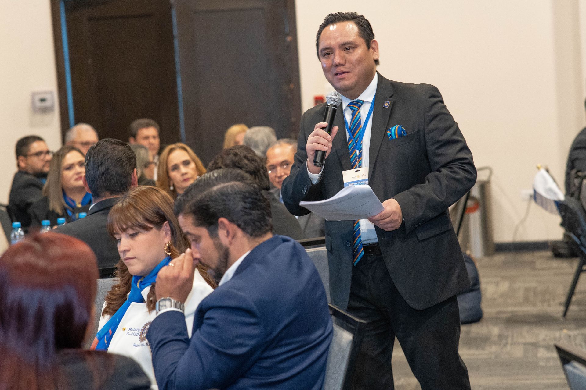 Saúl E Castillo Valdés - Liderazgo, Innovación y Servicio