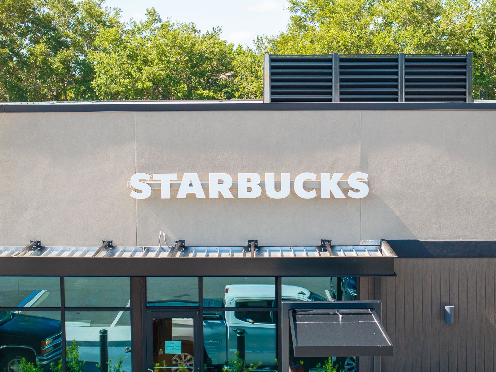 Orlando’s latest Starbucks location in Oviedo, Florida