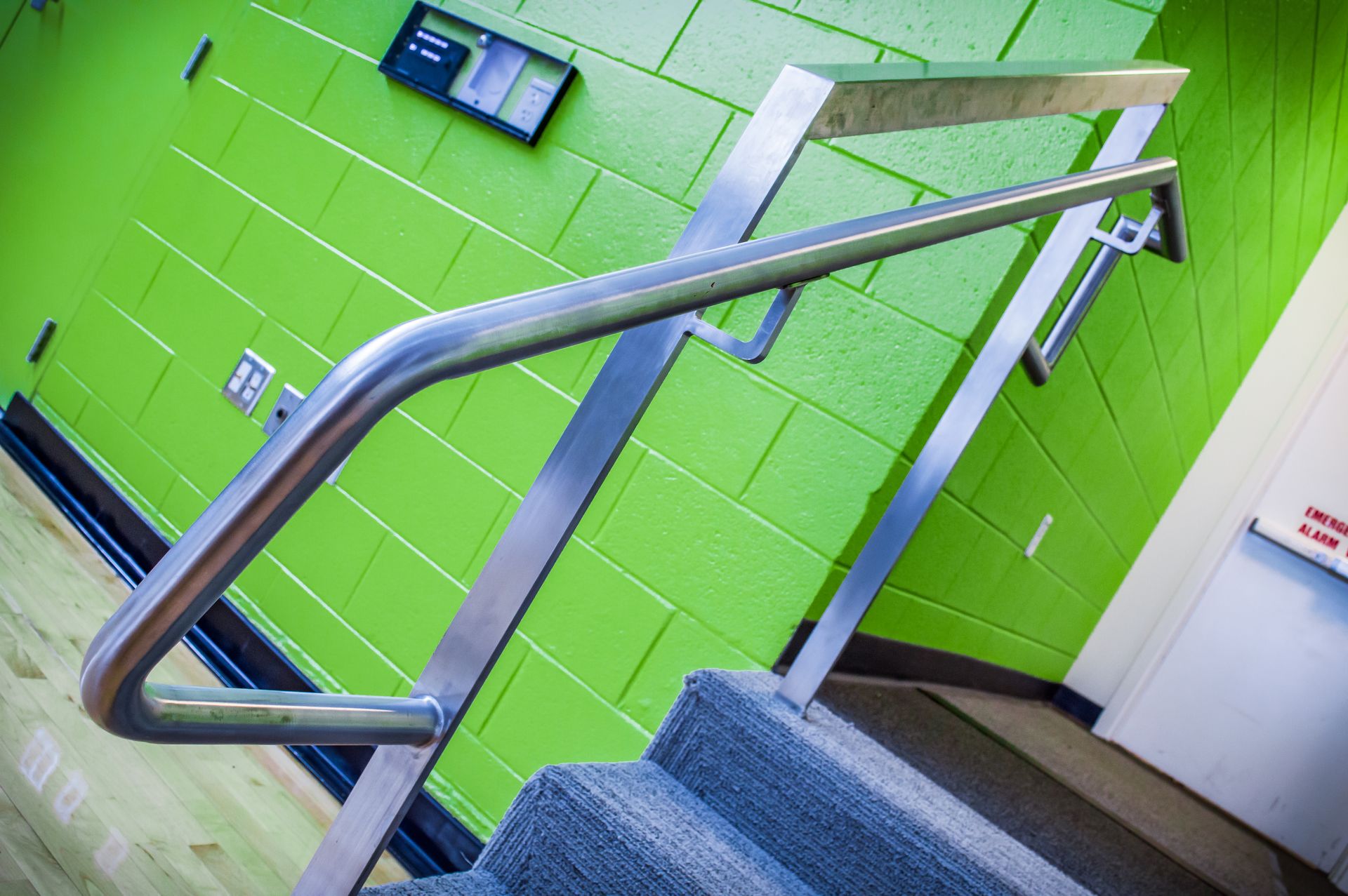 Custom Stainless Steel Railing | Stainless Steel Guardrail