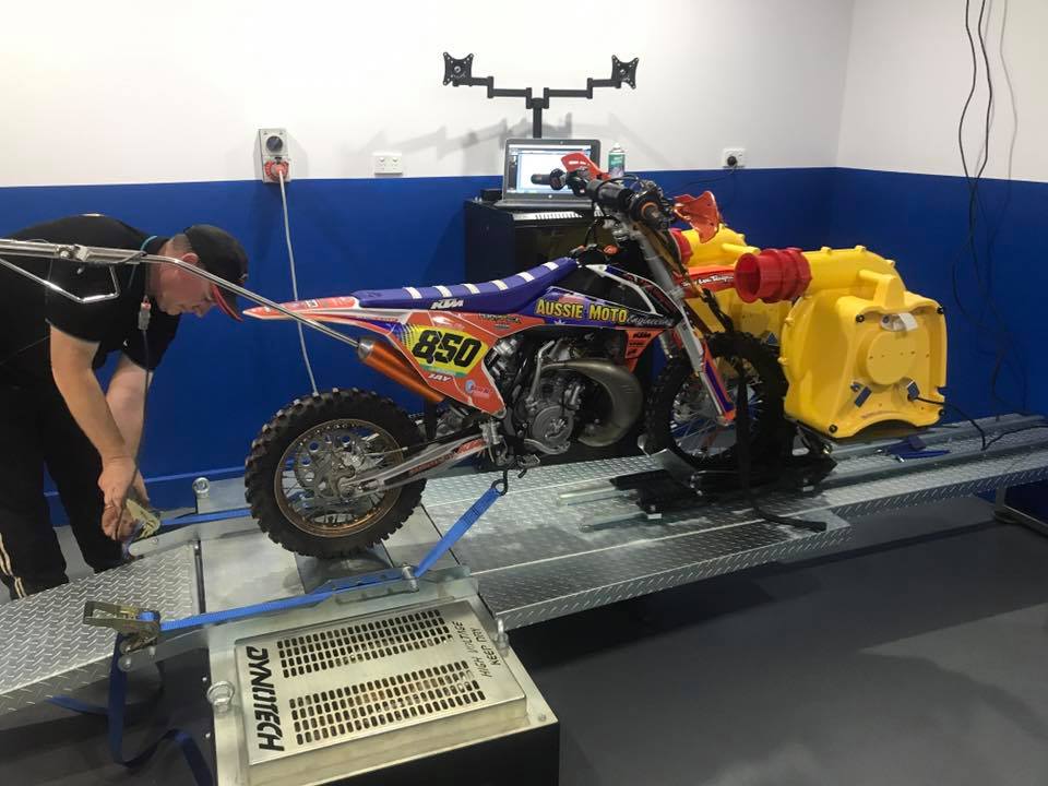 Motorcycle Mechanic | Aussie Moto Engineering | Perth WA