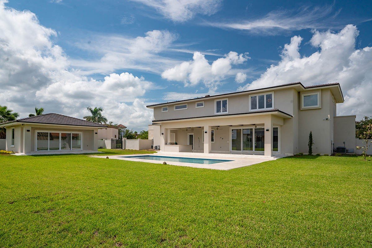 Custom designs portfolio & design ideas | Brito Construction