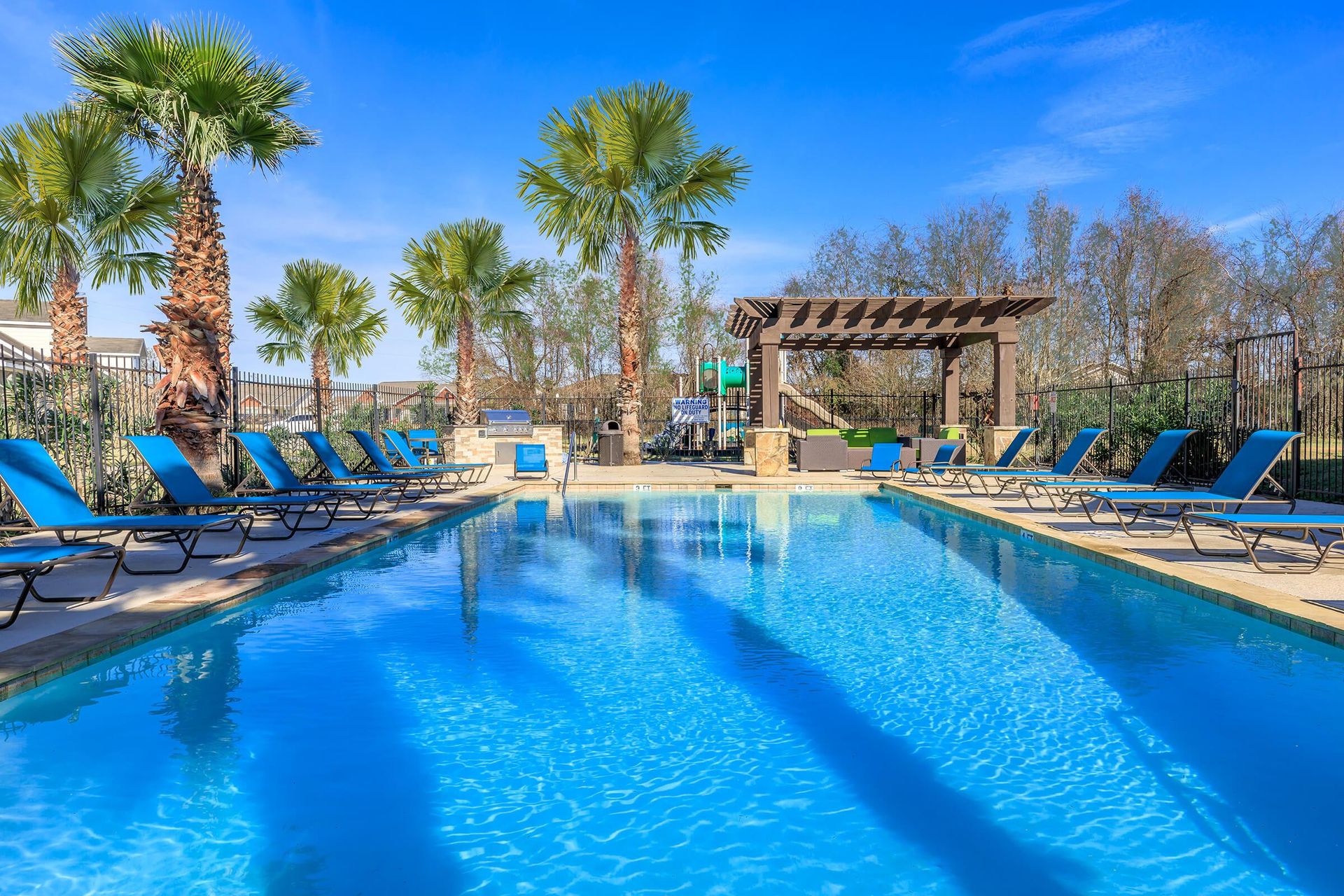 The Pointe | Townhomes & Apartments for Rent in Beaumont, TX