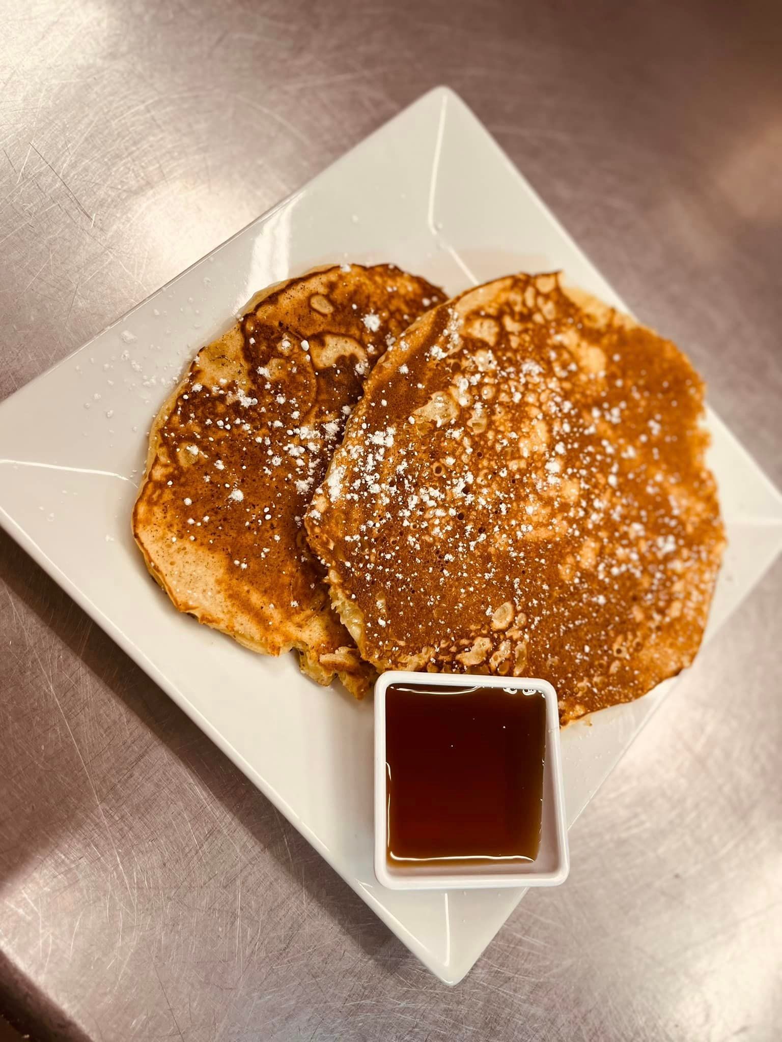 Restaurant Dining | Waterfall Kitchen & Bar | RI