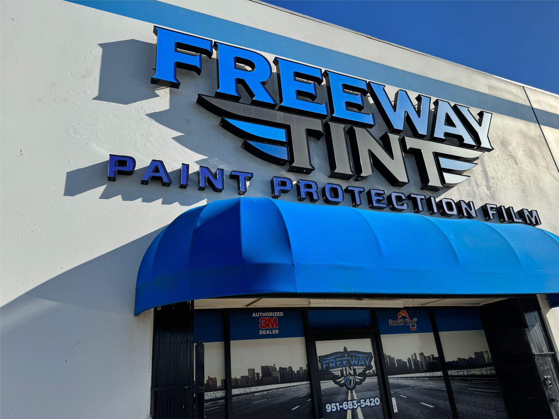 Auto and Window Tinting | Riverside, CA | Freeway Tint
