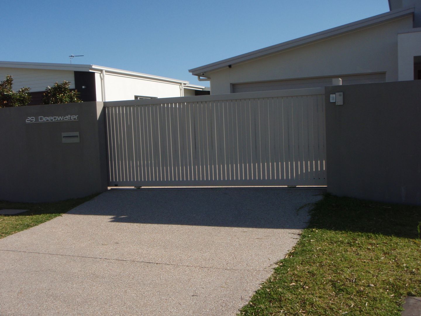Sliding Gates | Oceans Fencing