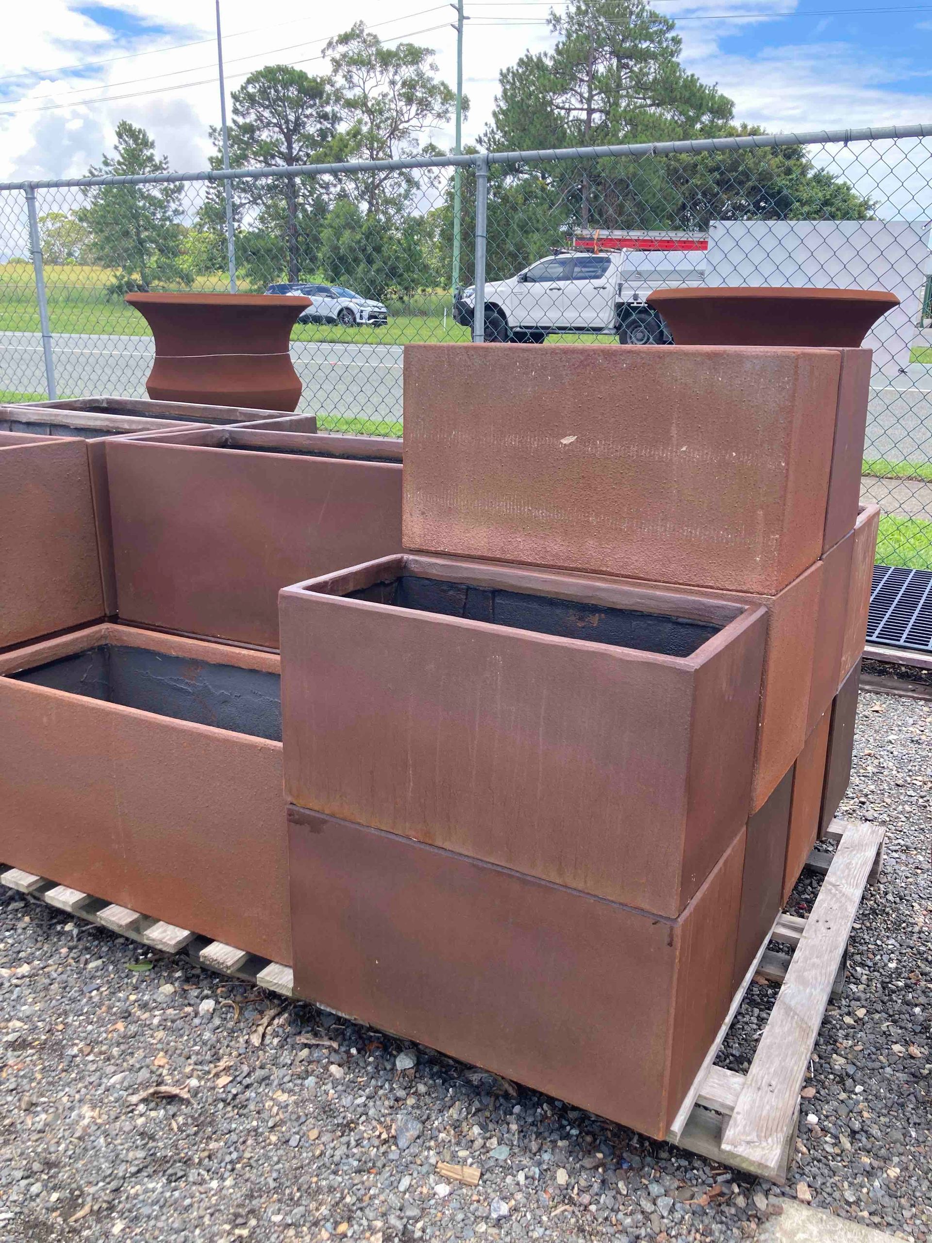 Pots Statues and Birdbaths - Timbaranursery.com.au