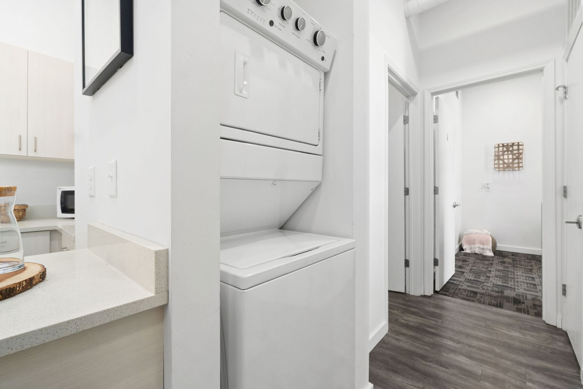 Clarksville, TN, Student Housing | Main608 Apartments | Home